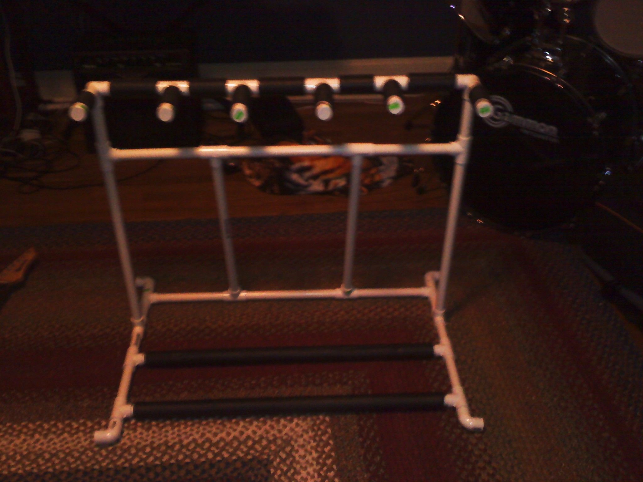 5 Guitar Stand Out of PVC : 5 Steps - Instructables