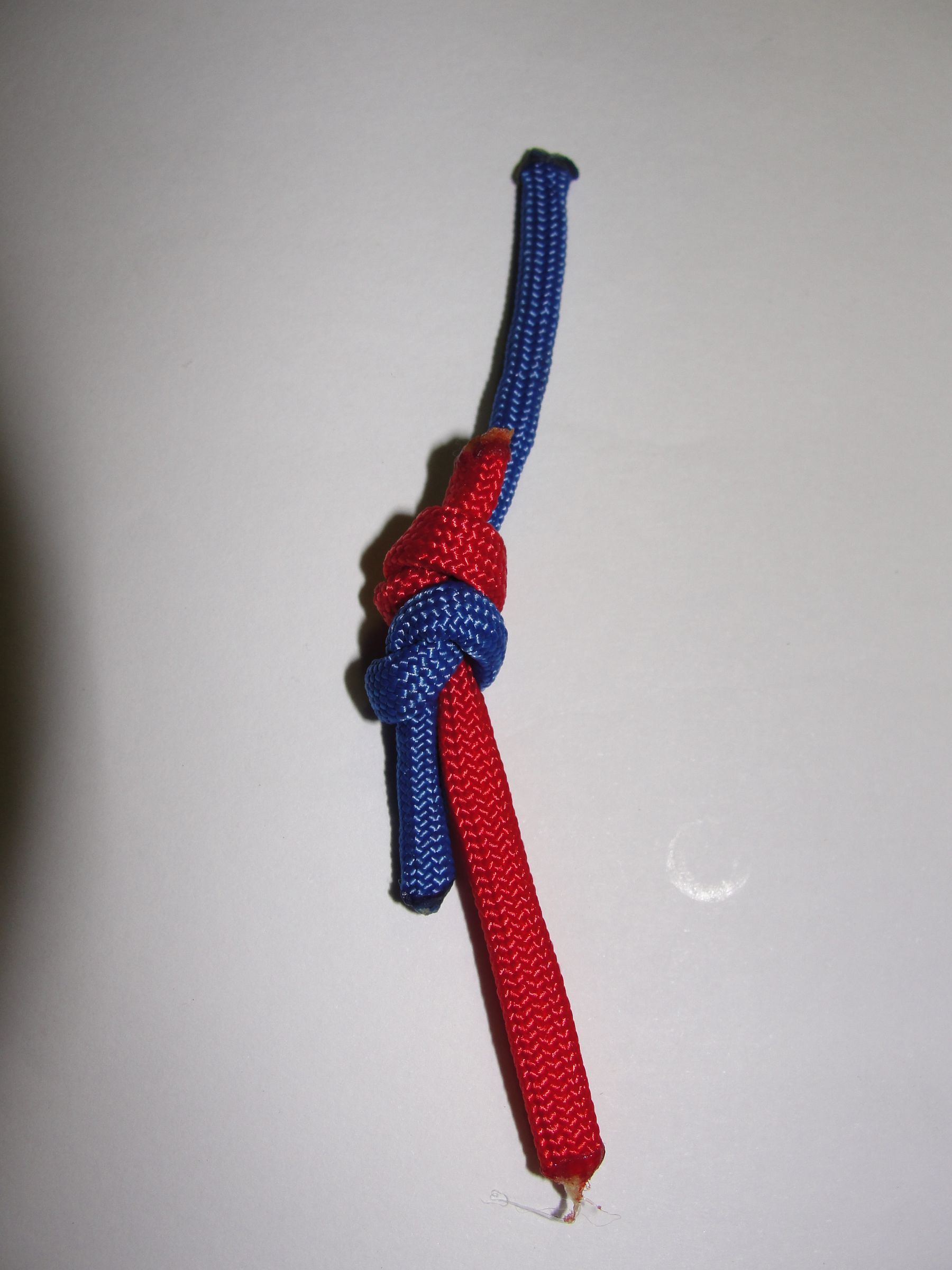 Paracord Knot Display Bord : 14 Steps - Instructables