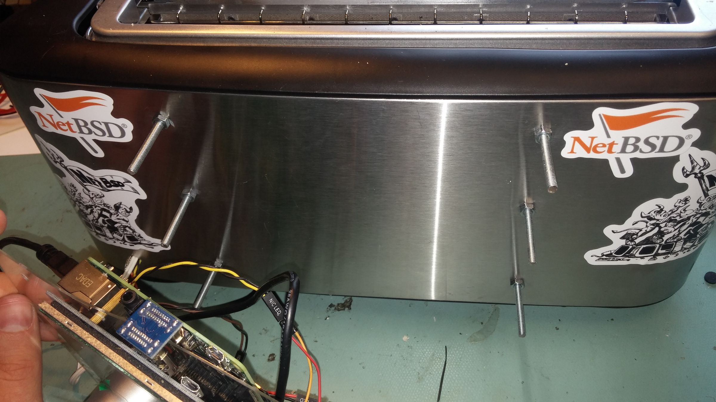 IronForge the NetBSD Toaster : 9 Steps (with Pictures) - Instructables