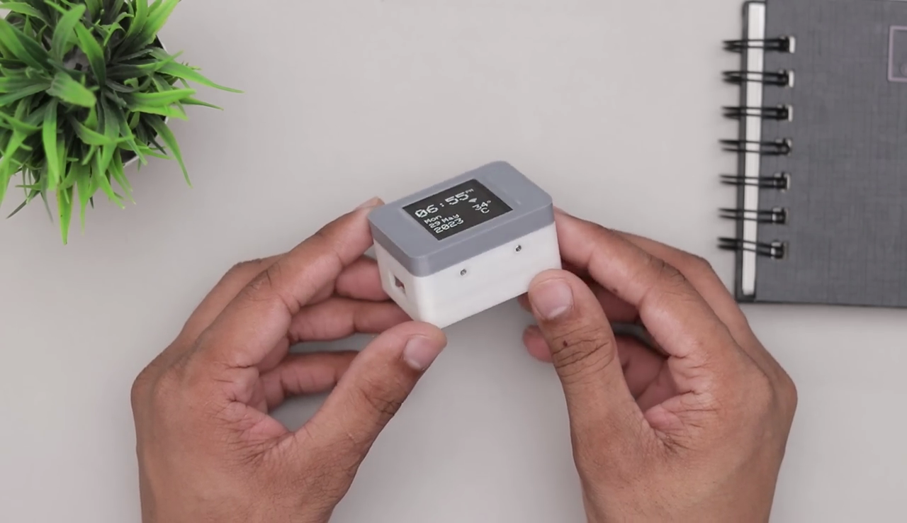 How to Make a Small Desk Clock With Weather Station : 8 Steps (with ...