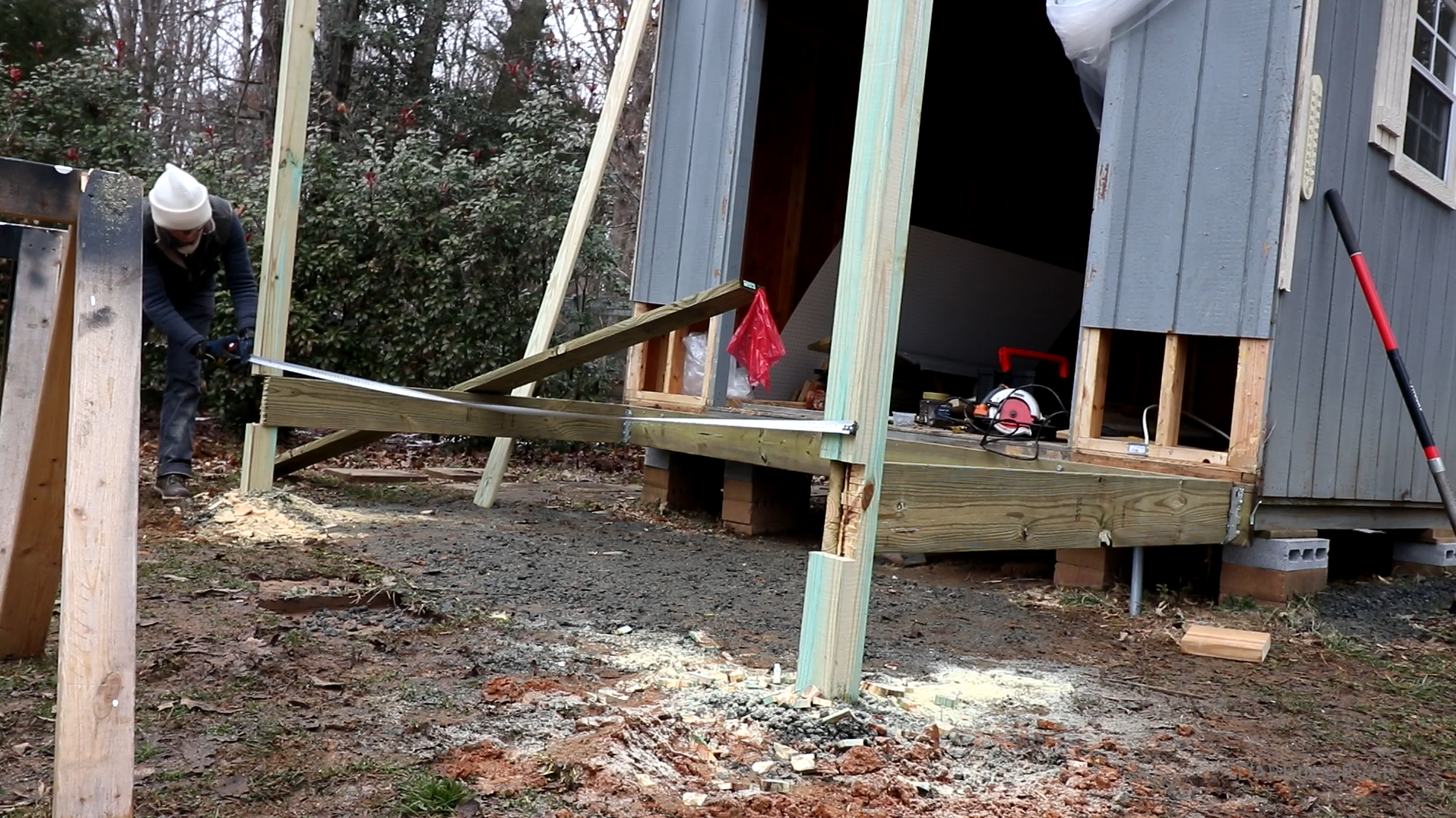 Building a Small Deck : 9 Steps (with Pictures) - Instructables