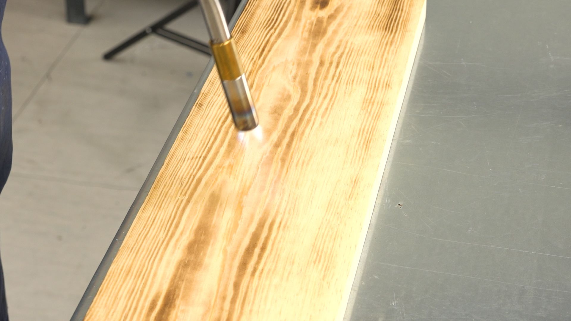 DIY RESIN PLANK TABLE - How to Make Your Own Using GlassCast® 3 Clear ...