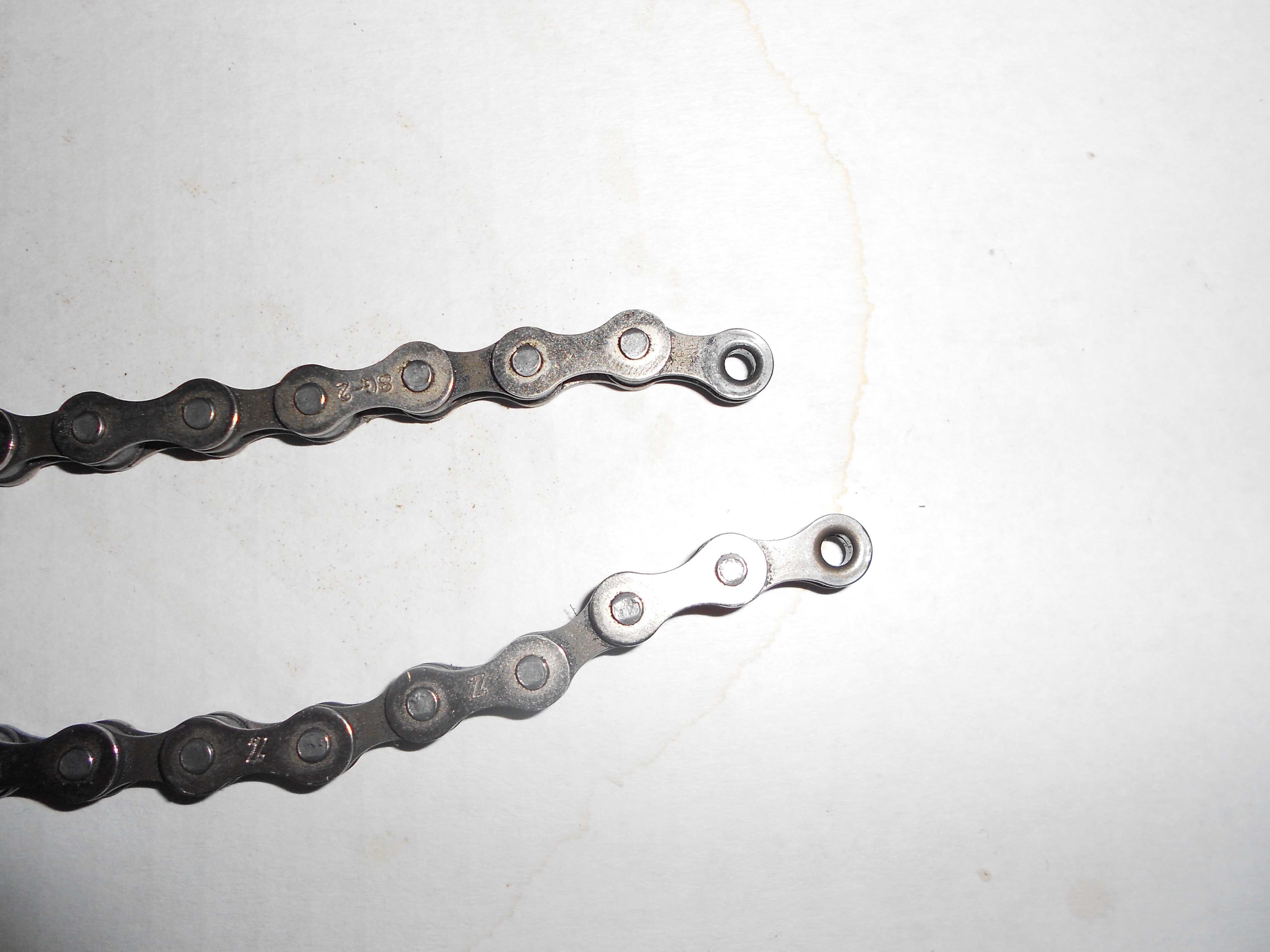 How to Make a Free Bending Bicycle Chain Wallet Chain ( Just Pictures ...