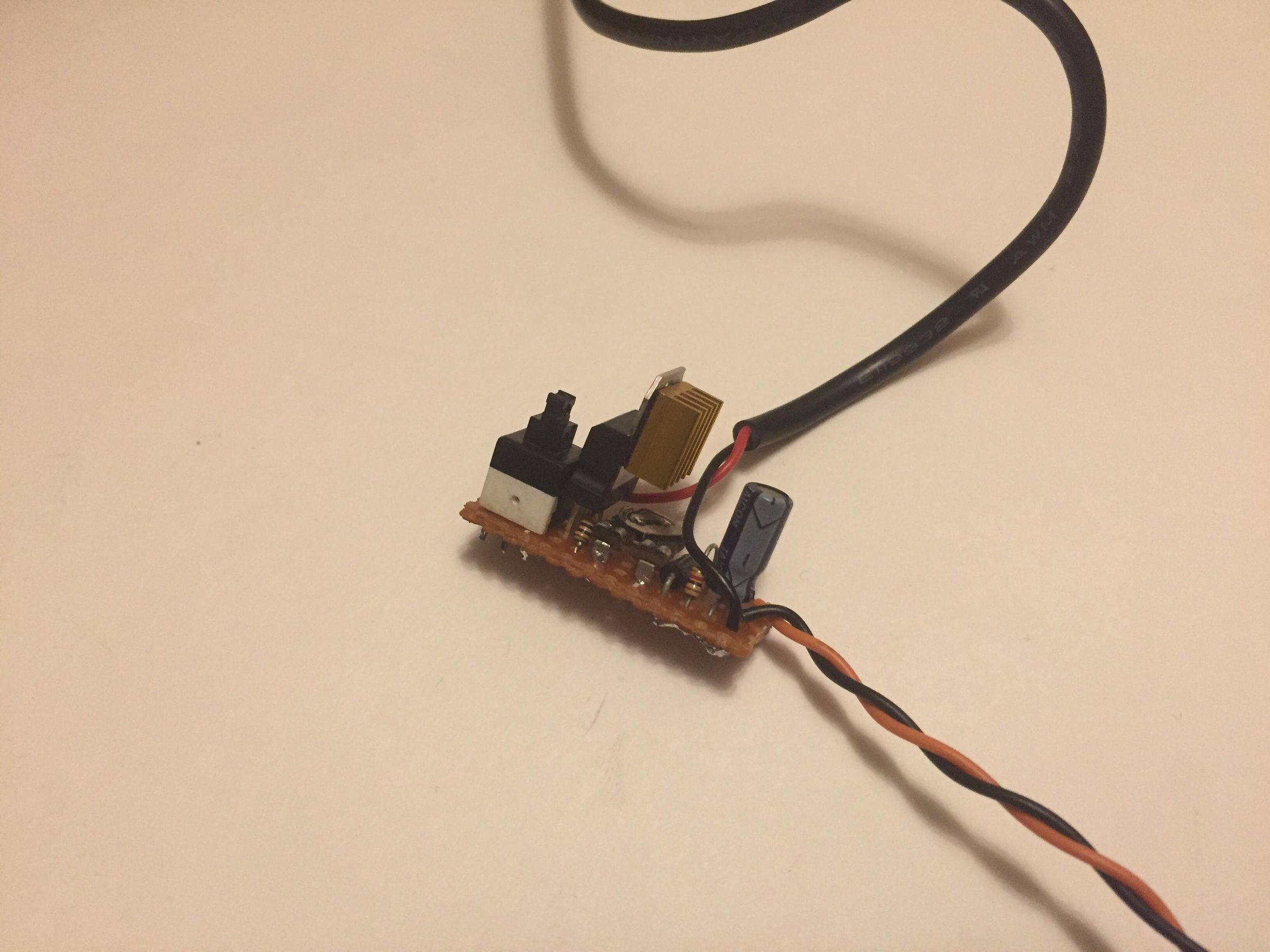 Harvesting a Laser Diode From an Optical Drive : 3 Steps (with Pictures ...