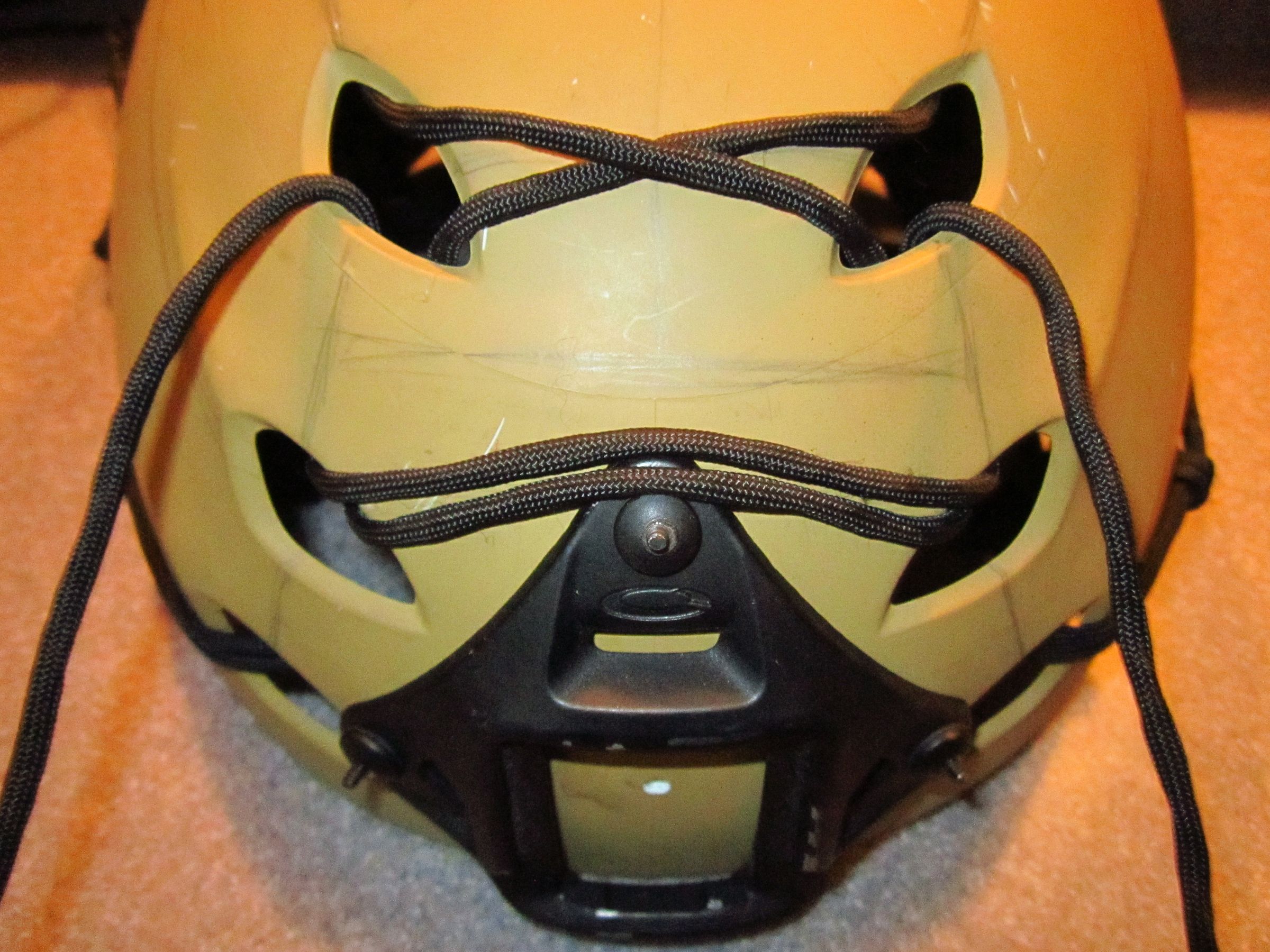 Helmet Paracord Web : 7 Steps (with Pictures) - Instructables
