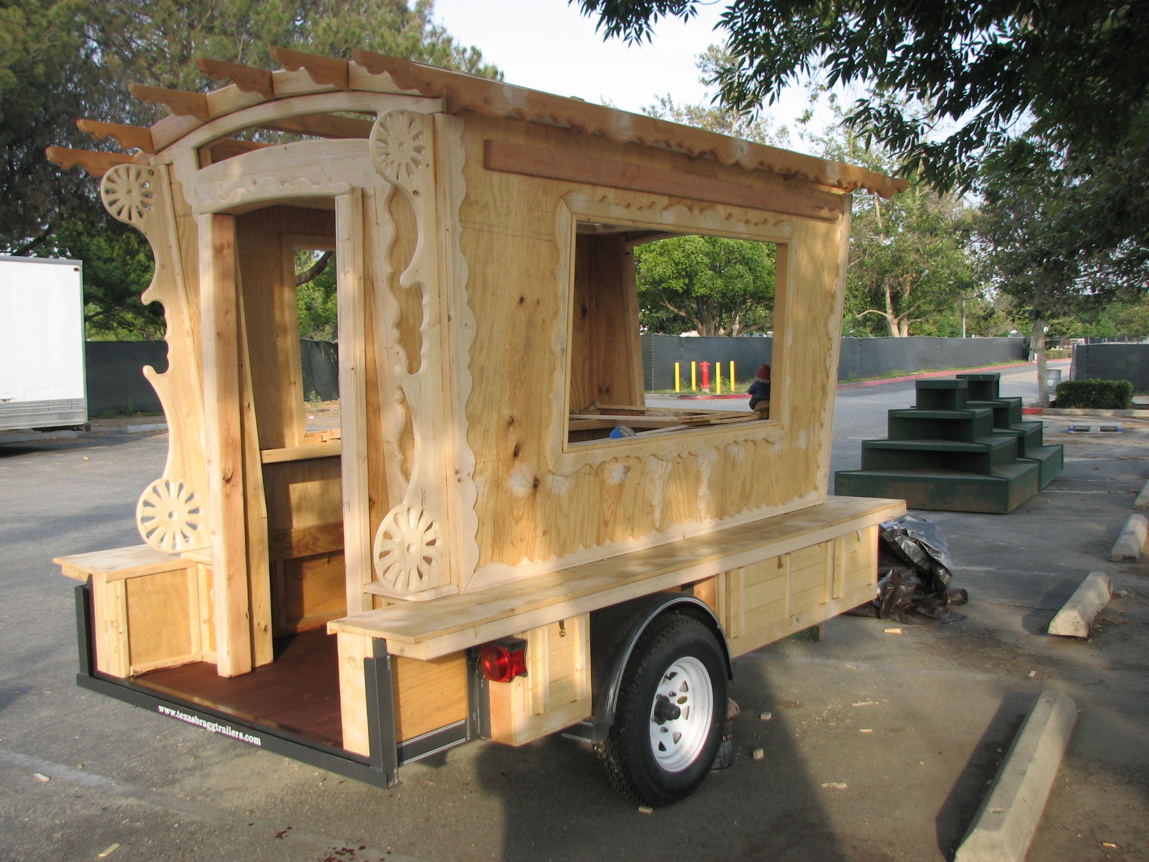 Gypsy Trailers for the Bristol Renaissance Faire (with Pictures ...
