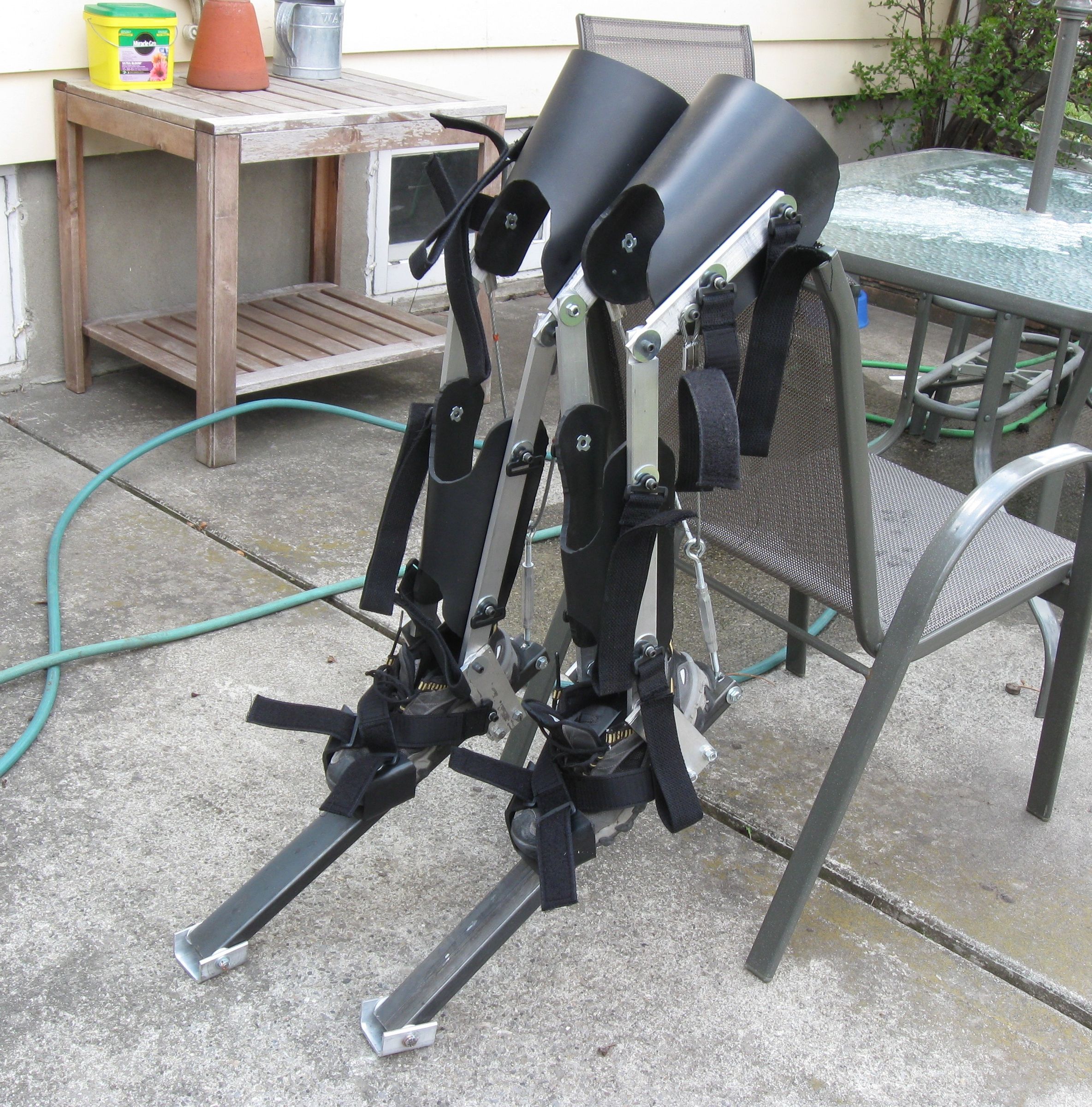 Werewolf Stilts, Digitigrade Legs. : 9 Steps (with Pictures ...