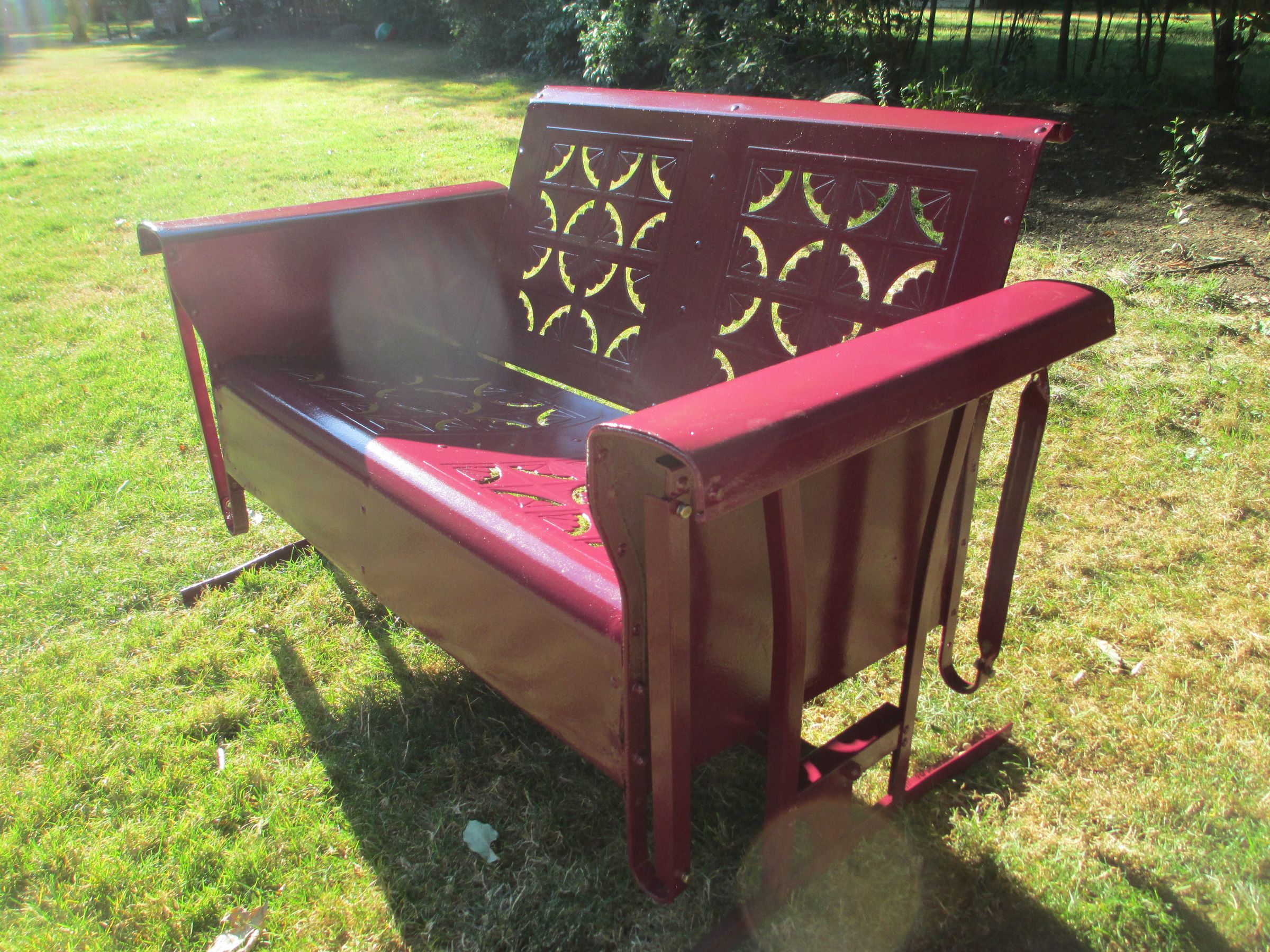 Vintage Metal Glider Refurbished : 10 Steps (with Pictures) - Instructables