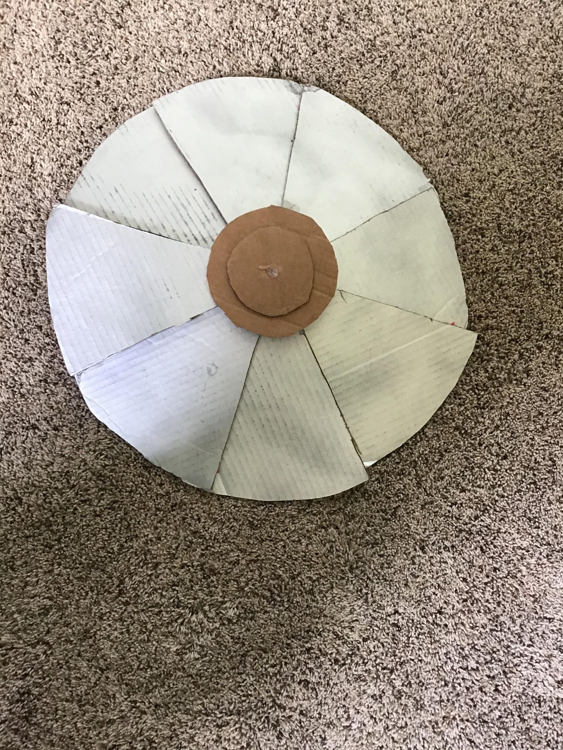 Big Cardboard Expandable Shield : 8 Steps - Instructables