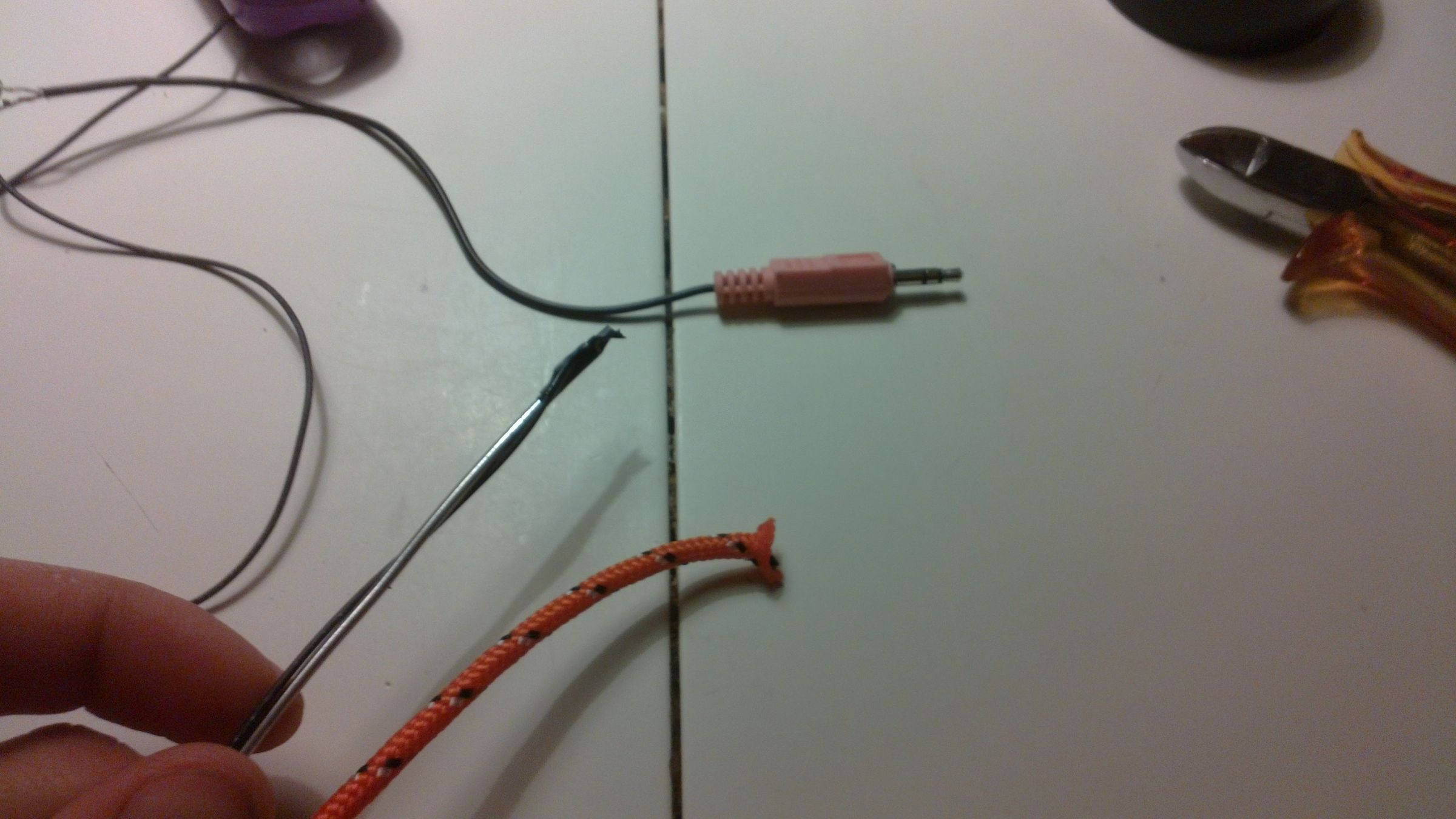 Working Microphone From a Broken Headset - Instructables