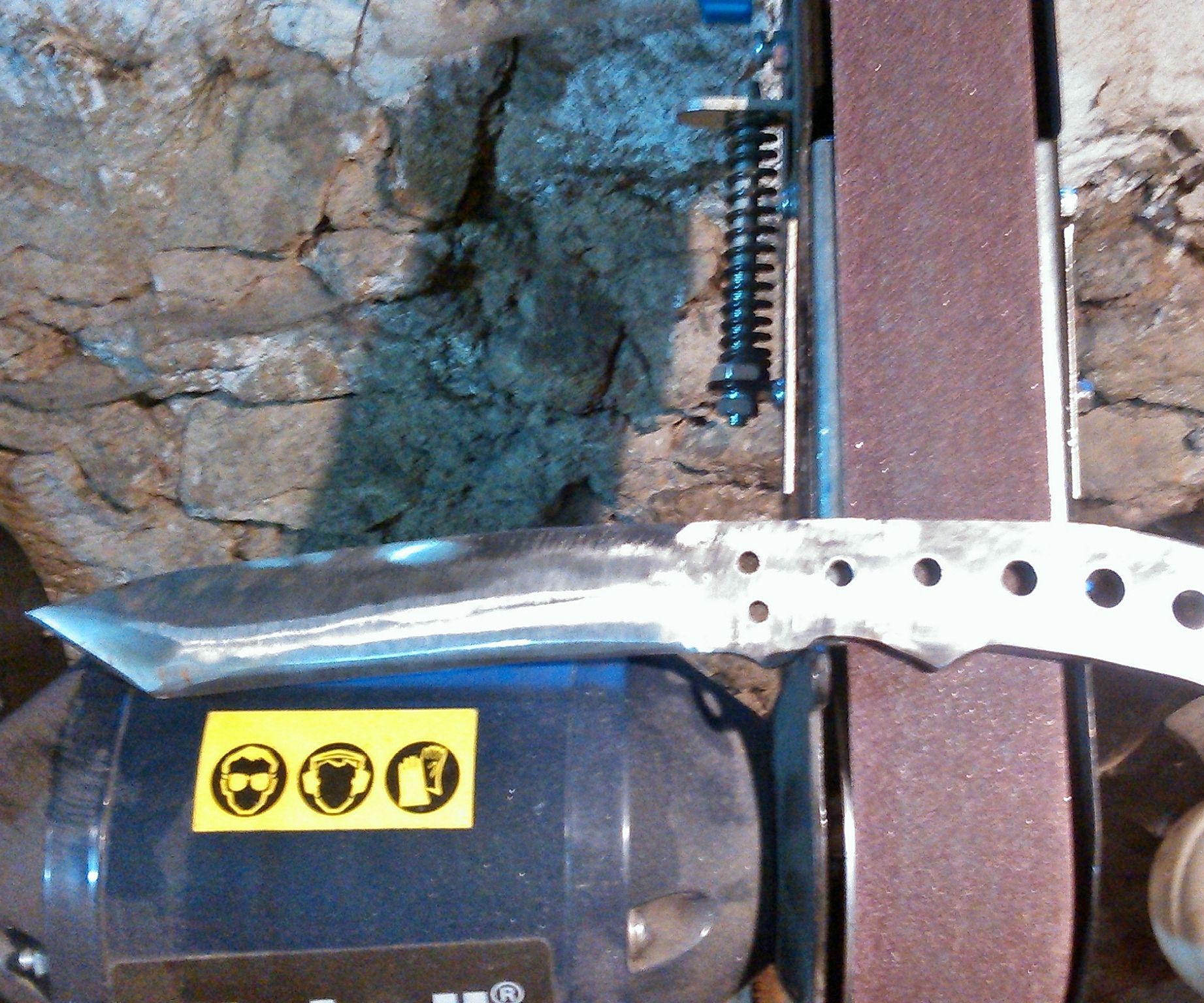 Tanto Knife : 5 Steps - Instructables