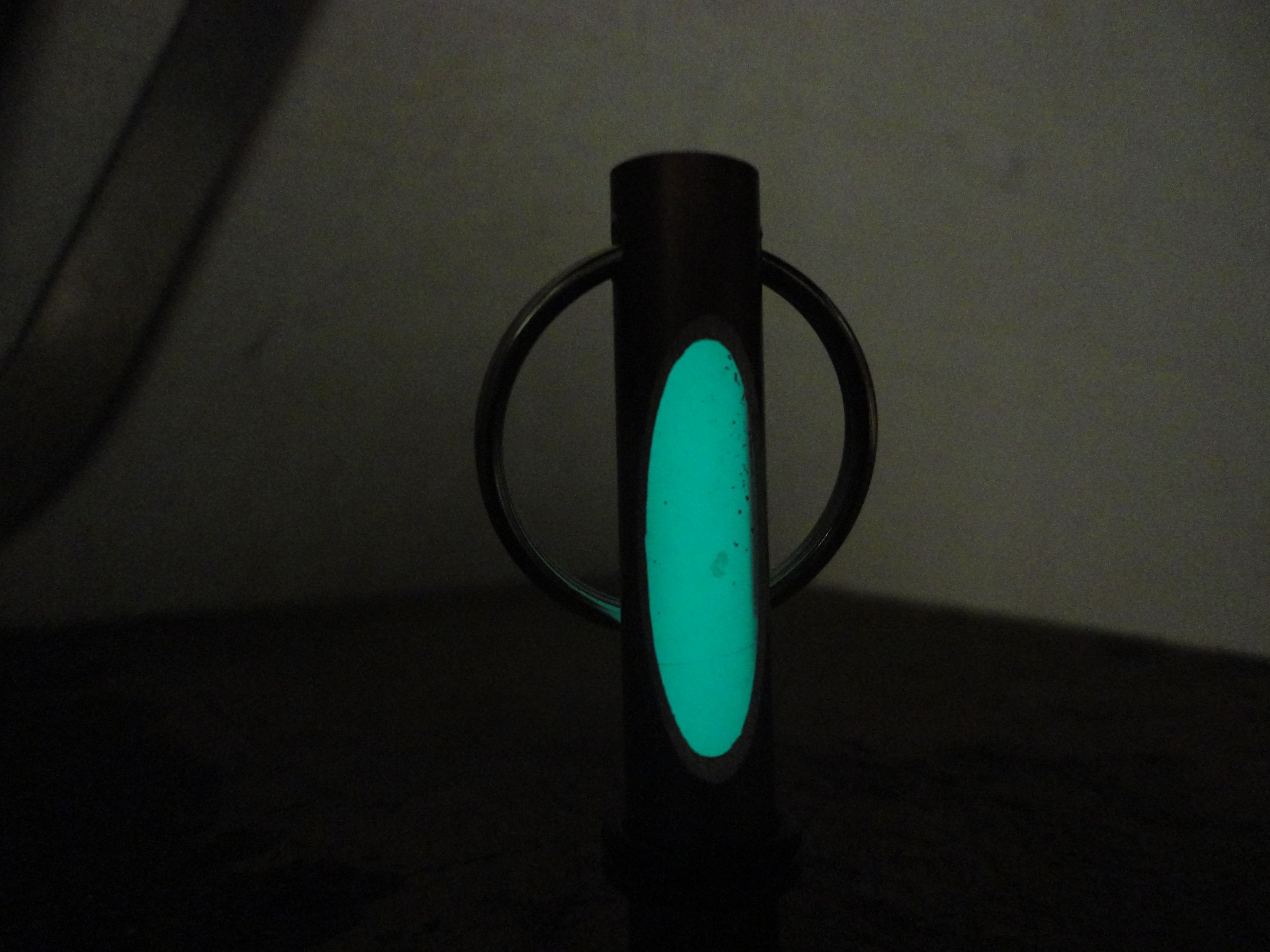 Glow Powder Key Fob: Never Lose Those Keys Again! : 7 Steps (with ...