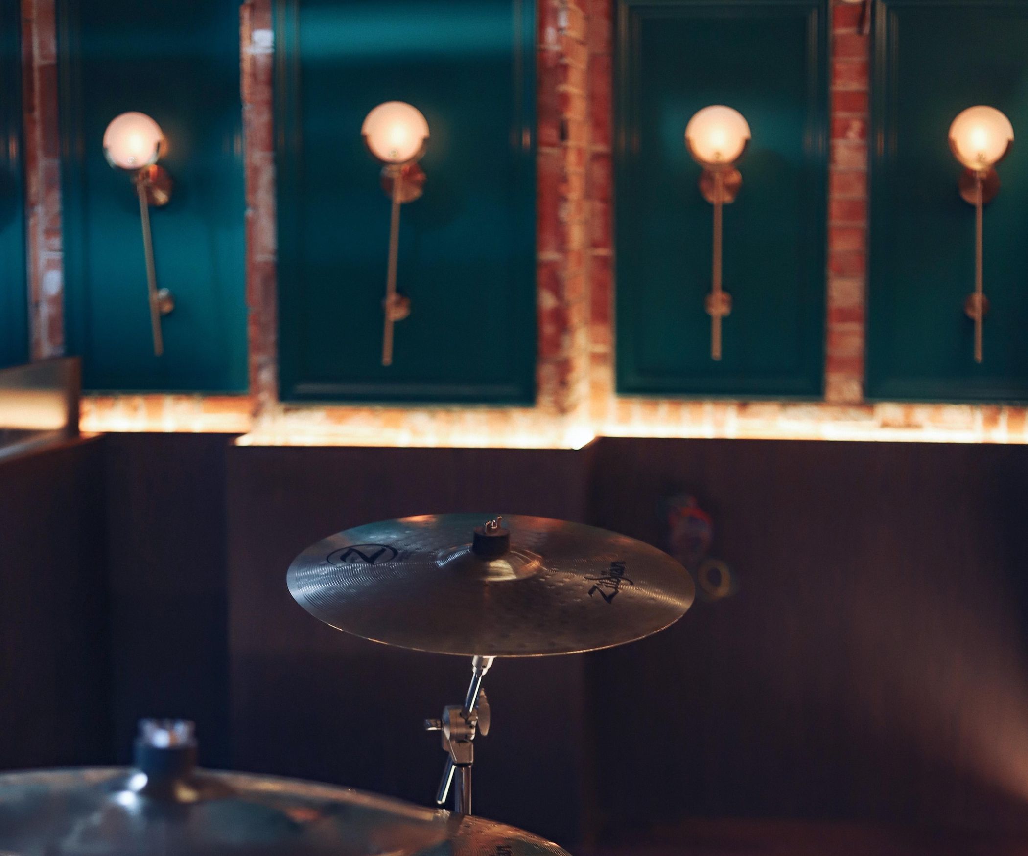 How to Play a Simple Drum Beat : 3 Steps - Instructables