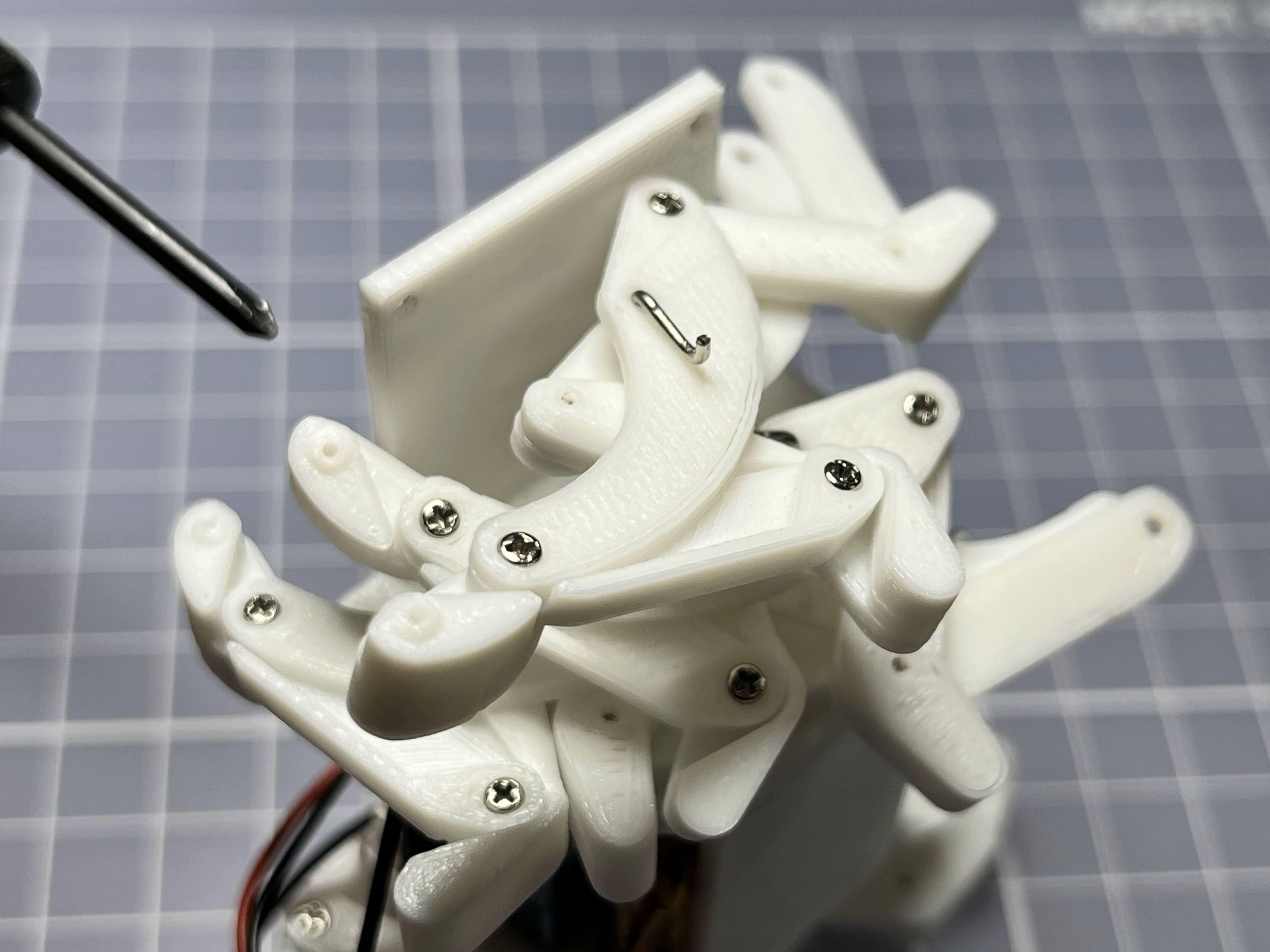 Strider Camera Robot V2 : 10 Steps (with Pictures) - Instructables