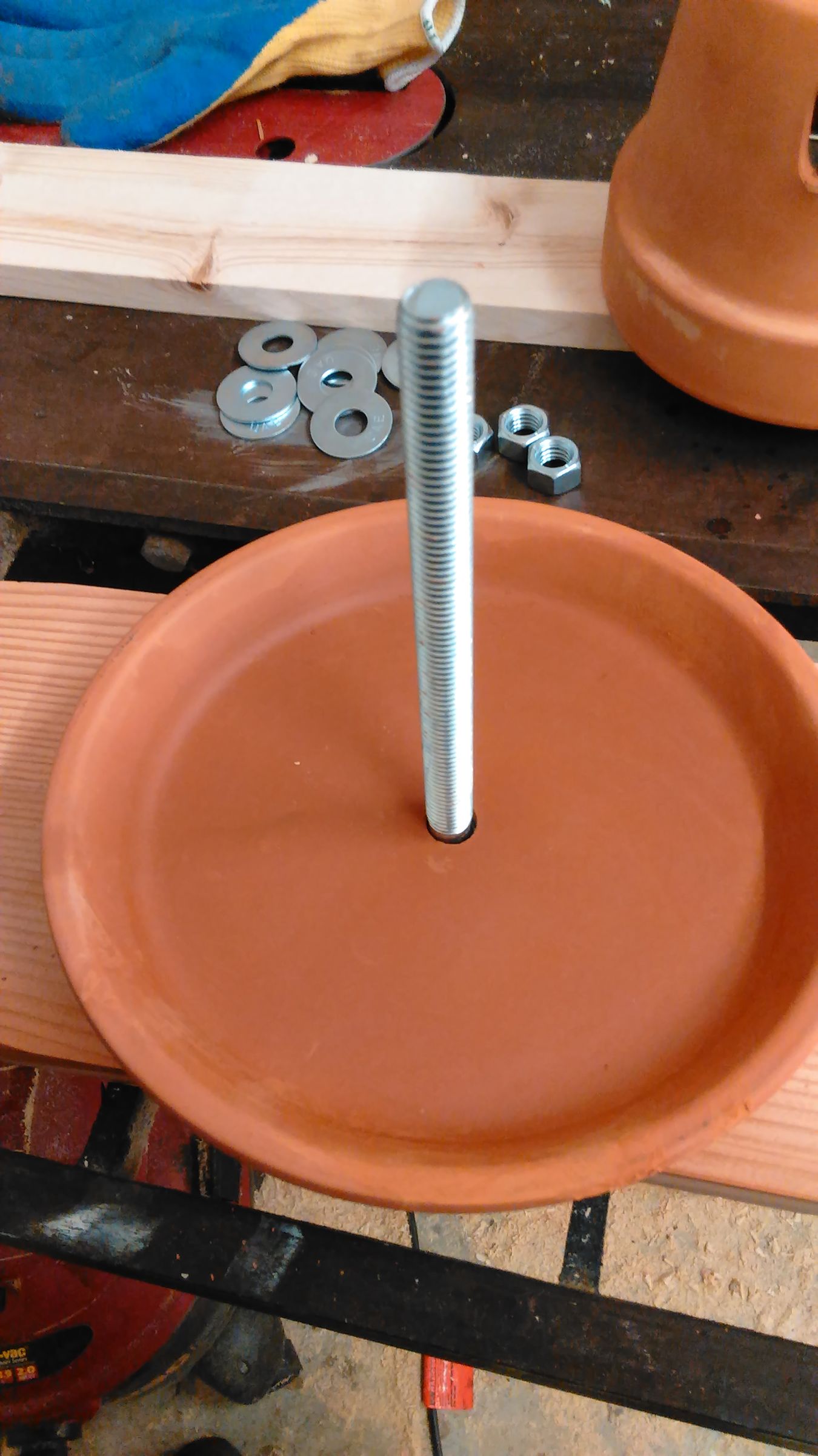 Clay Pot Heater Using Tea Lights : 11 Steps (with Pictures) - Instructables