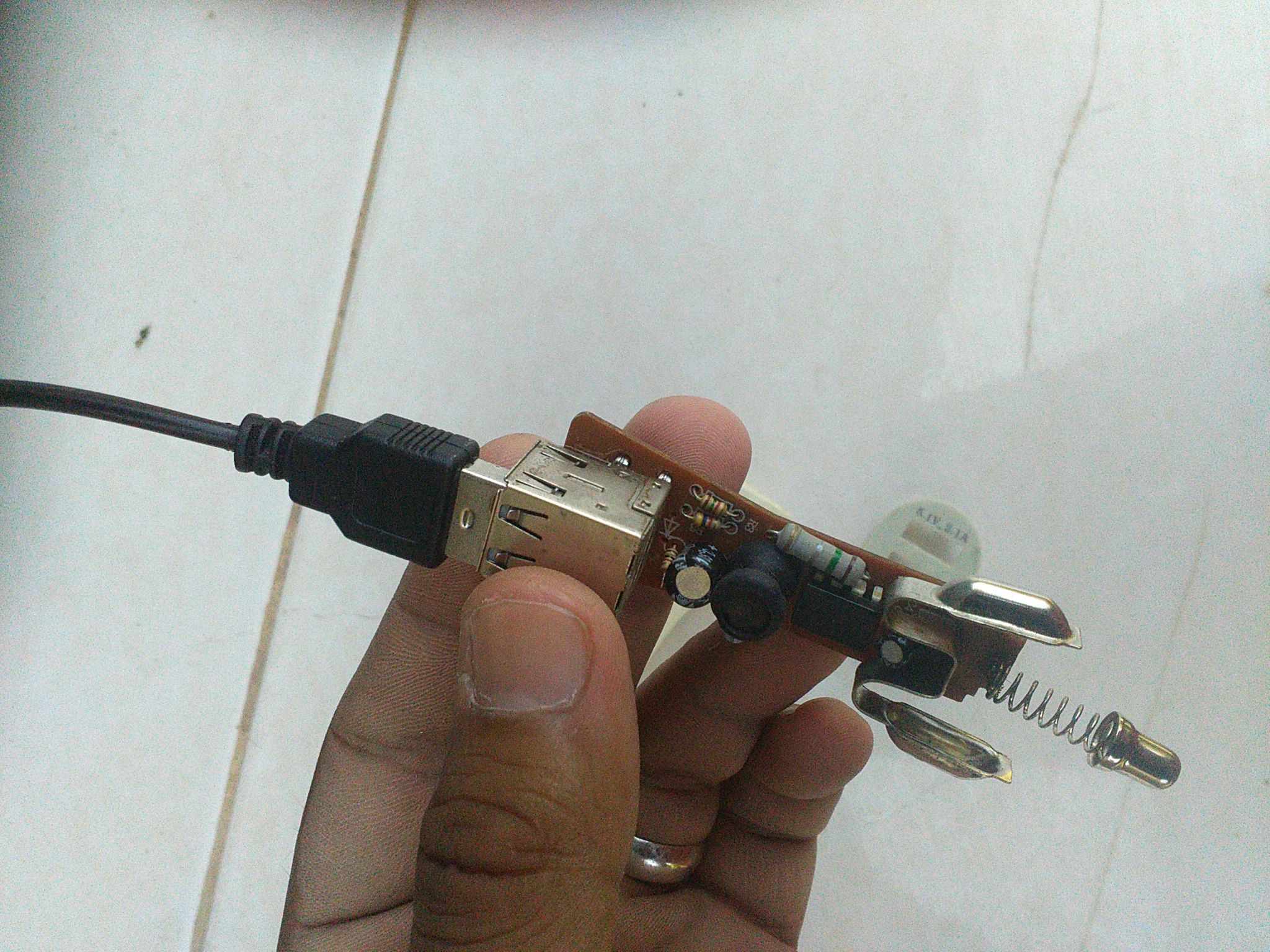 Wind Turbine Mobile USB Charger : 3 Steps (with Pictures) - Instructables