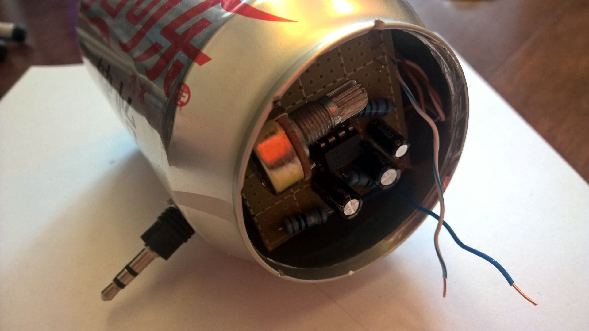 Coke Can Phone Speaker : 6 Steps (with Pictures) - Instructables