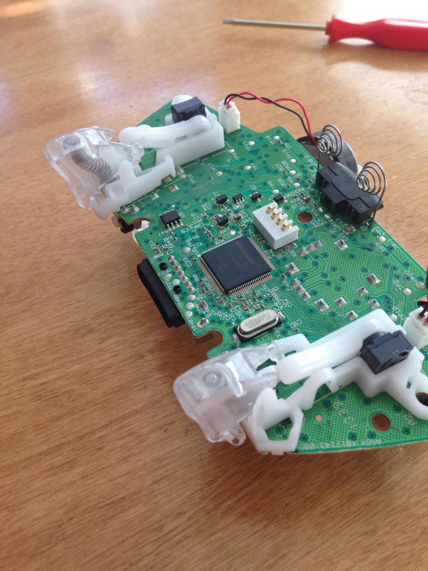 How to Change All Buttons, Triggers, and Joysticks on an Xbox 360 ...