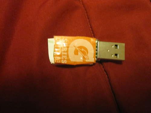 GATORADE FLASH DRIVE : 4 Steps - Instructables