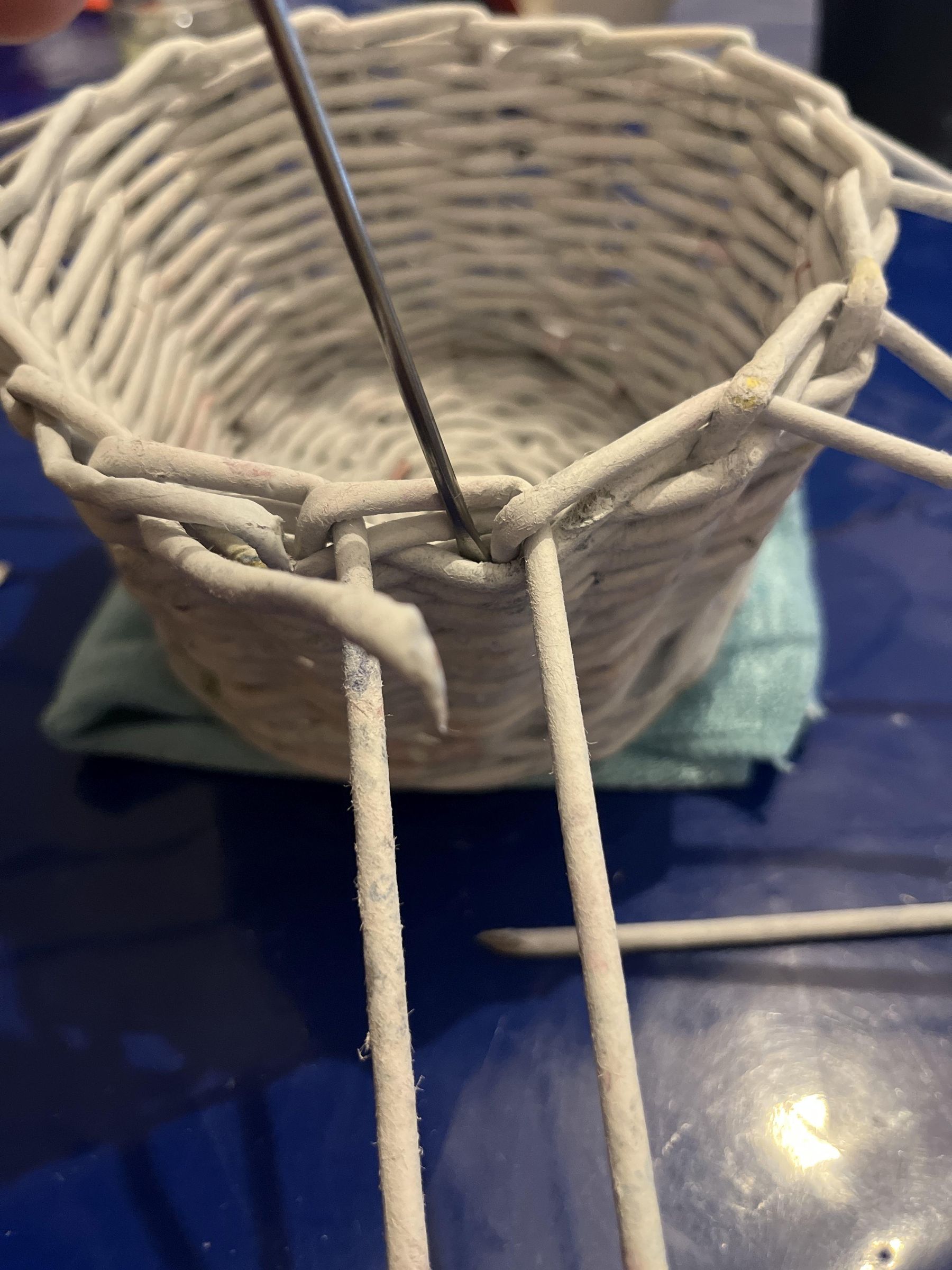 Woven Basket Made From Newspaper : 13 Steps (with Pictures) - Instructables