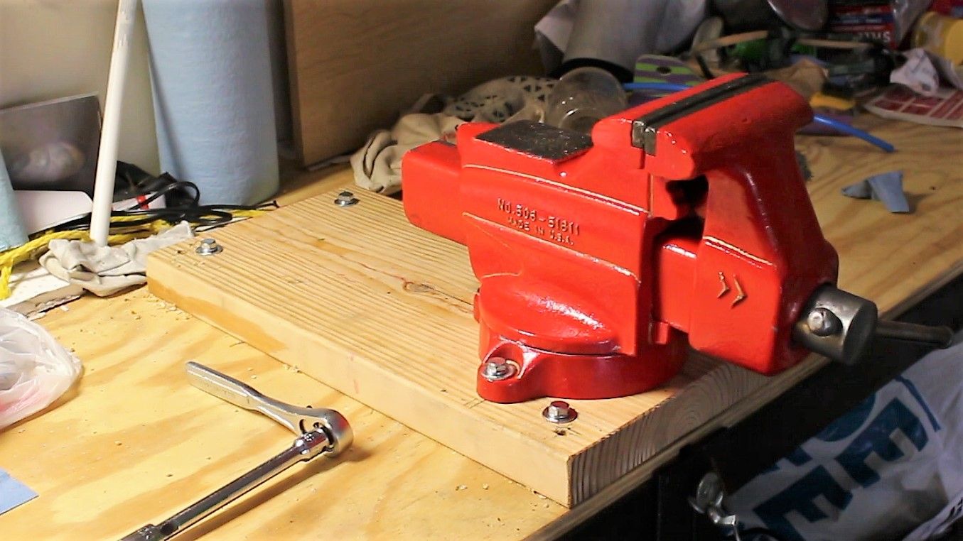 Modular Bench Tool Mount : 8 Steps - Instructables