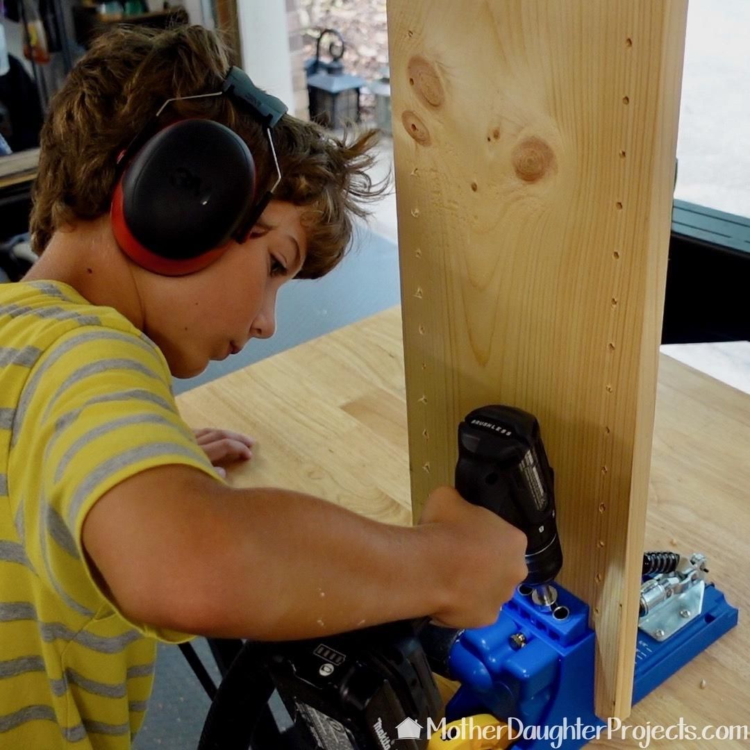 How Make a Basic Beginner Bookcase : 5 Steps (with Pictures) - Instructables