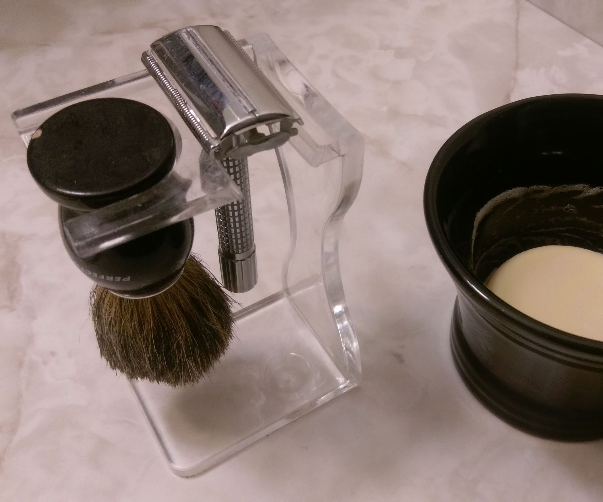 How to Shave With a Safety Razor. : 13 Steps (with Pictures ...