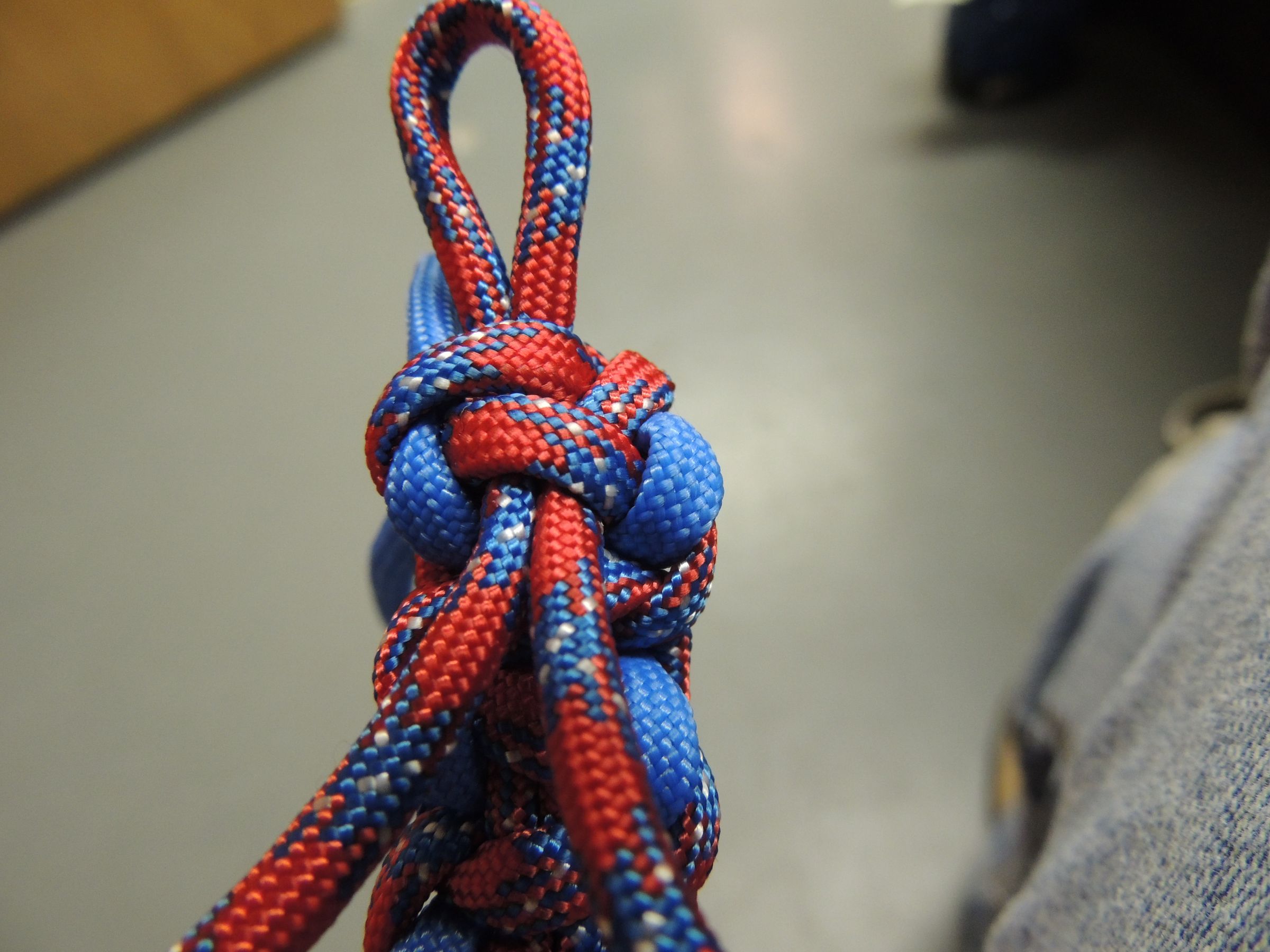 Crisscross Solomon Bar Paracord Bracelet : 7 Steps (with Pictures ...