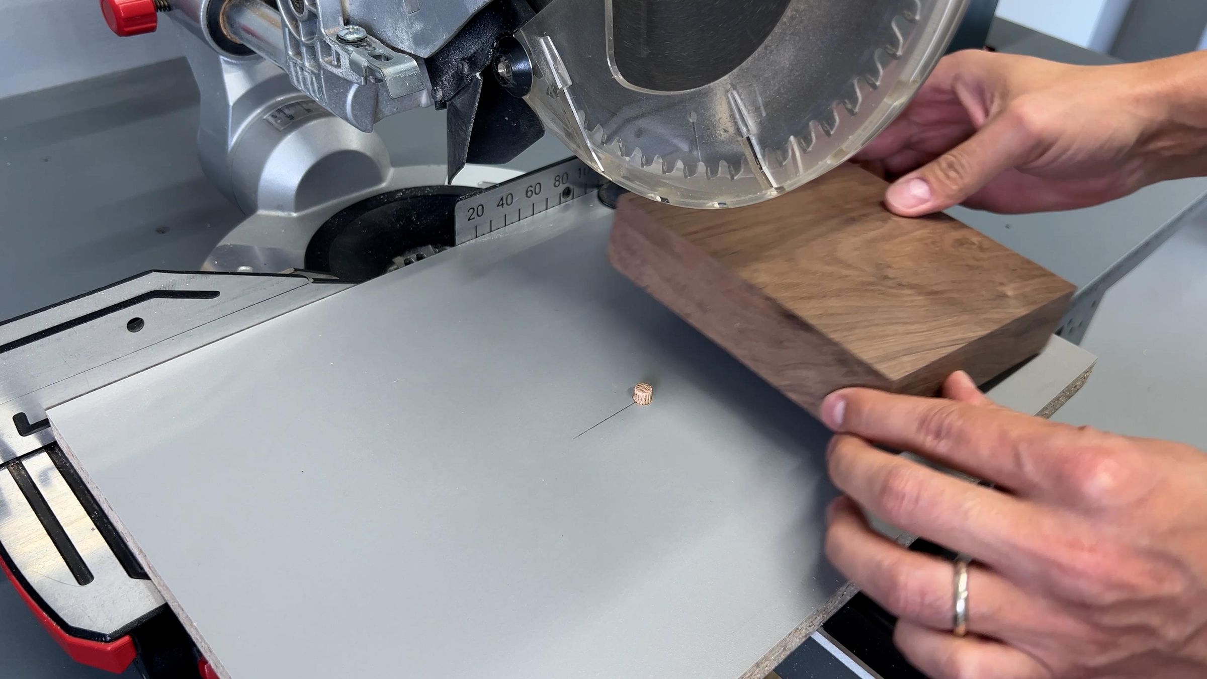 A Bowl Using Just a Mitre Saw! : 13 Steps (with Pictures) - Instructables