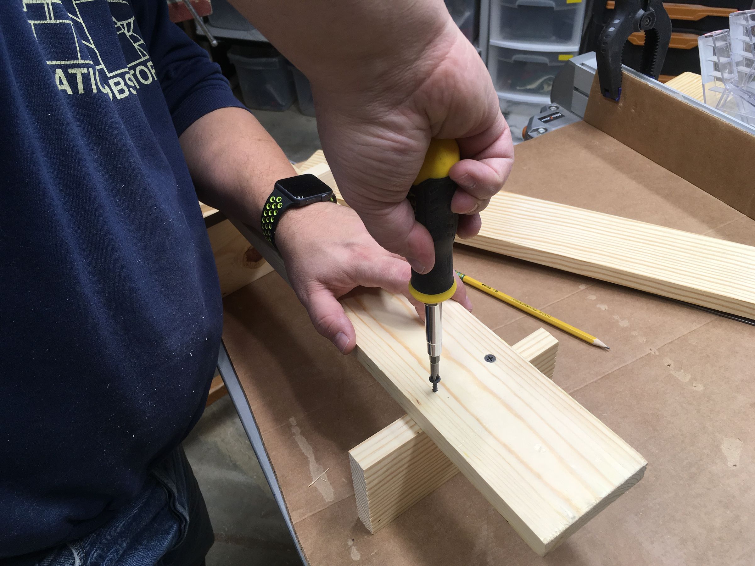 Video Camera Desk Gantry : 11 Steps (with Pictures) - Instructables