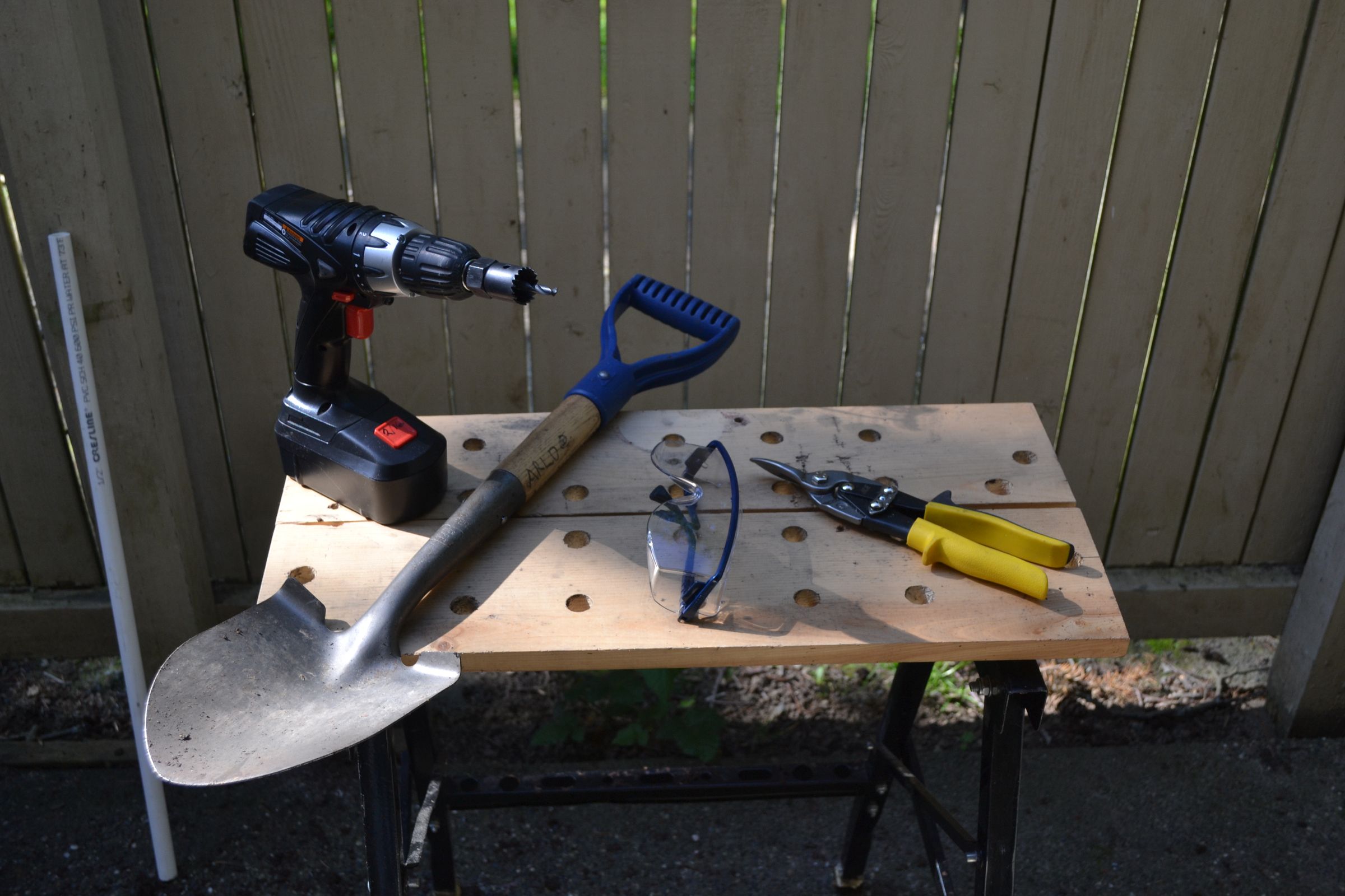 Earth Bucket : 9 Steps (with Pictures) - Instructables