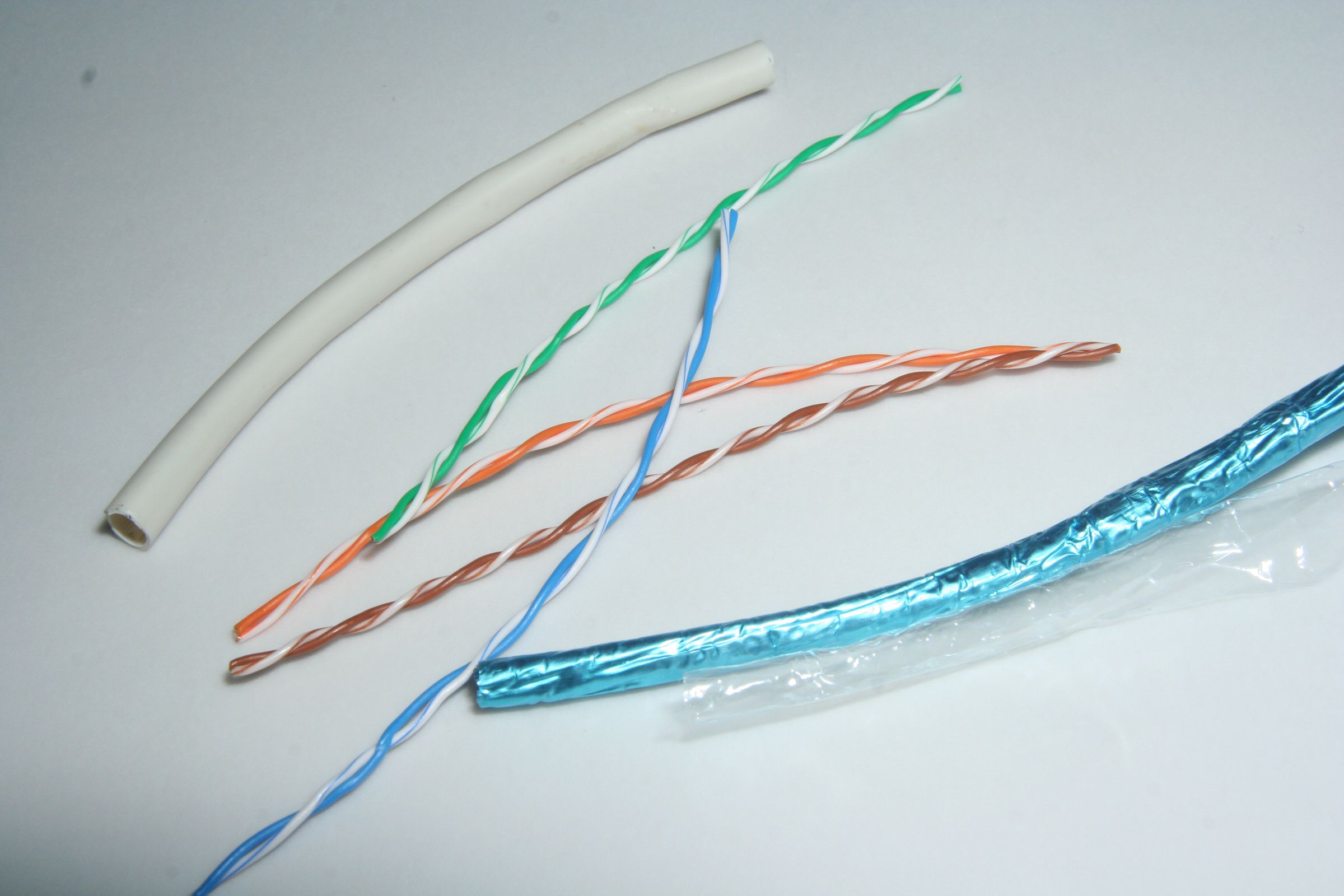 RJ-45 Key Chain and Rack : 5 Steps (with Pictures) - Instructables