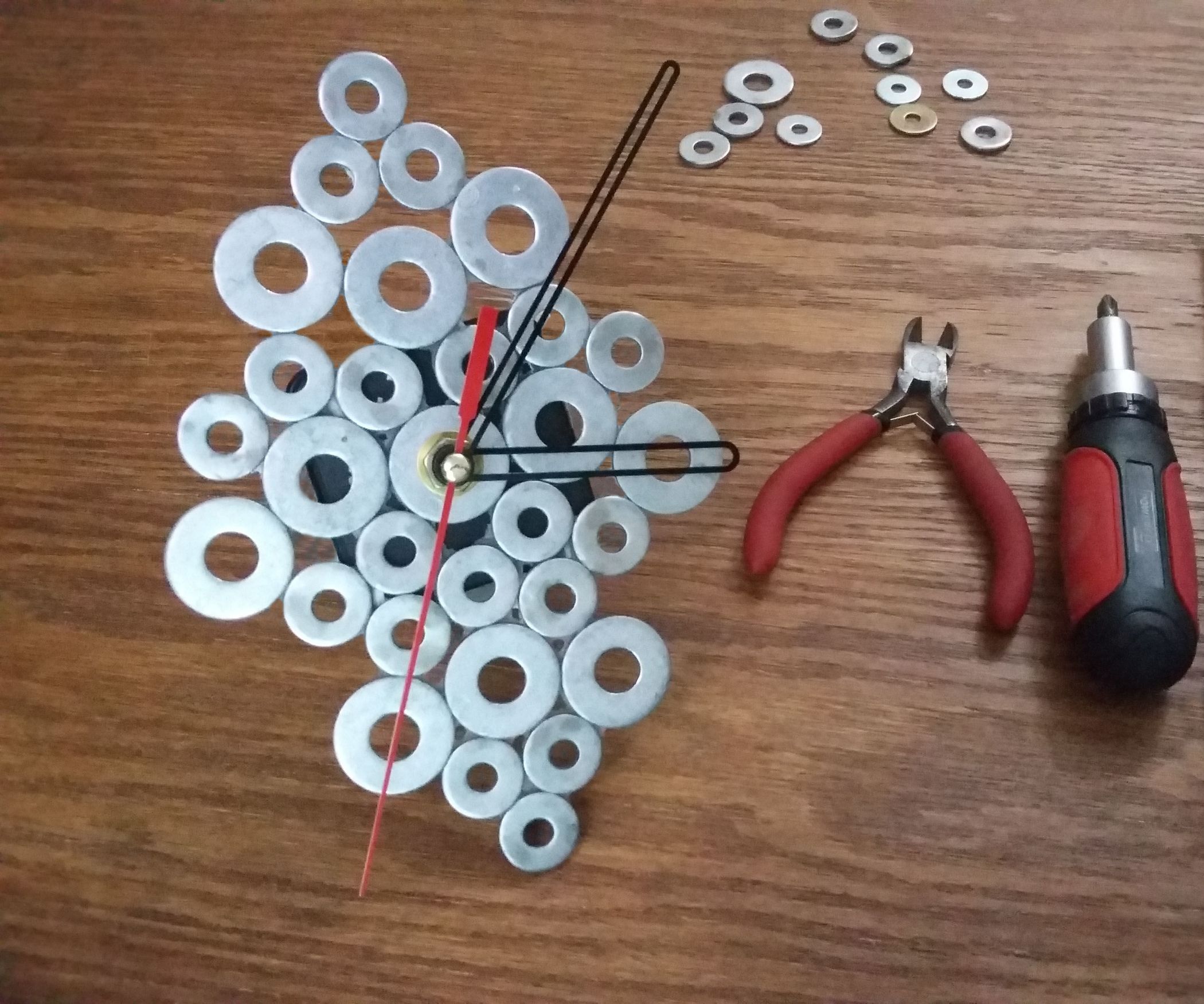 Table Clock : 4 Steps (with Pictures) - Instructables