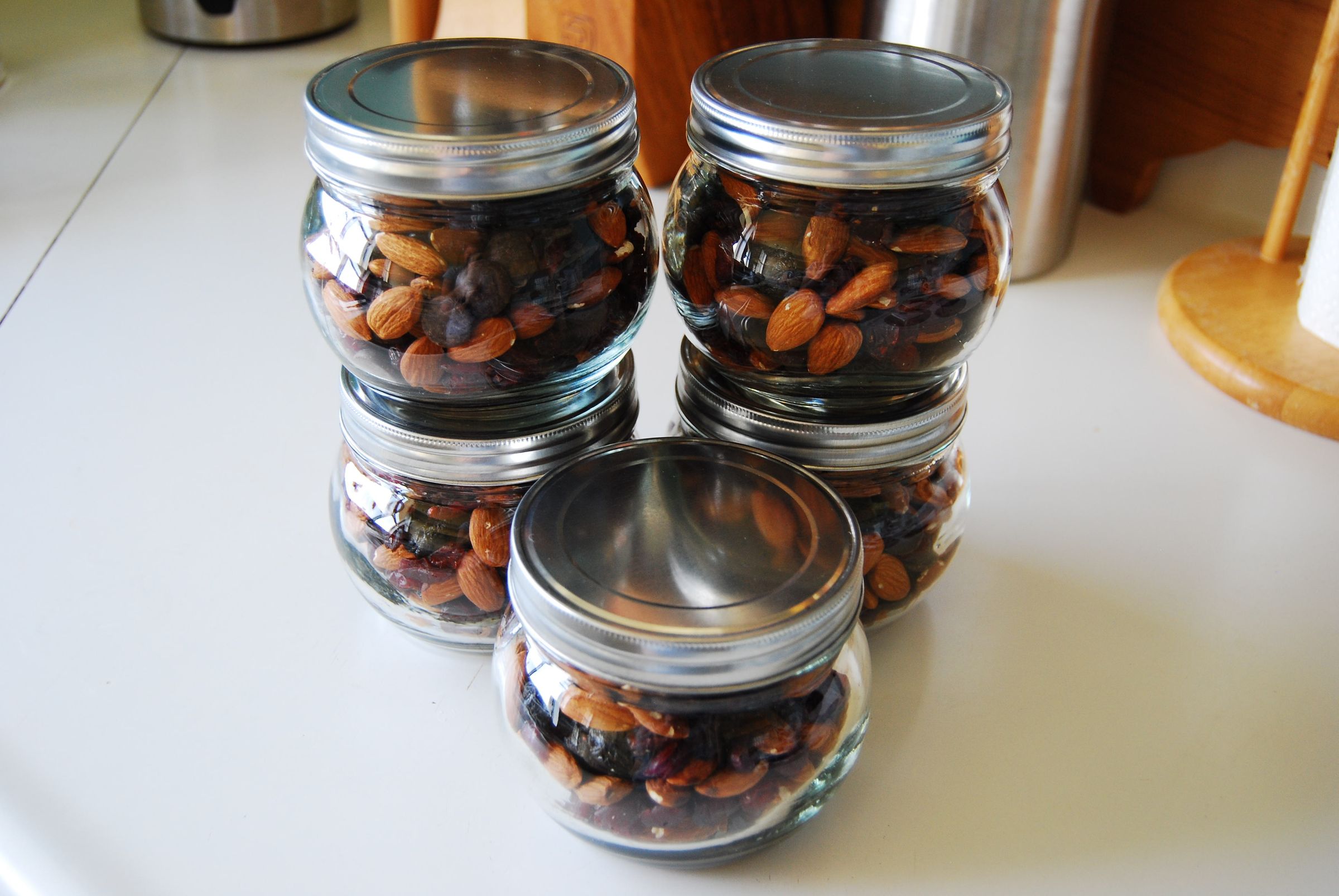 No Bake Treats: Keri's Snack Mix : 4 Steps - Instructables