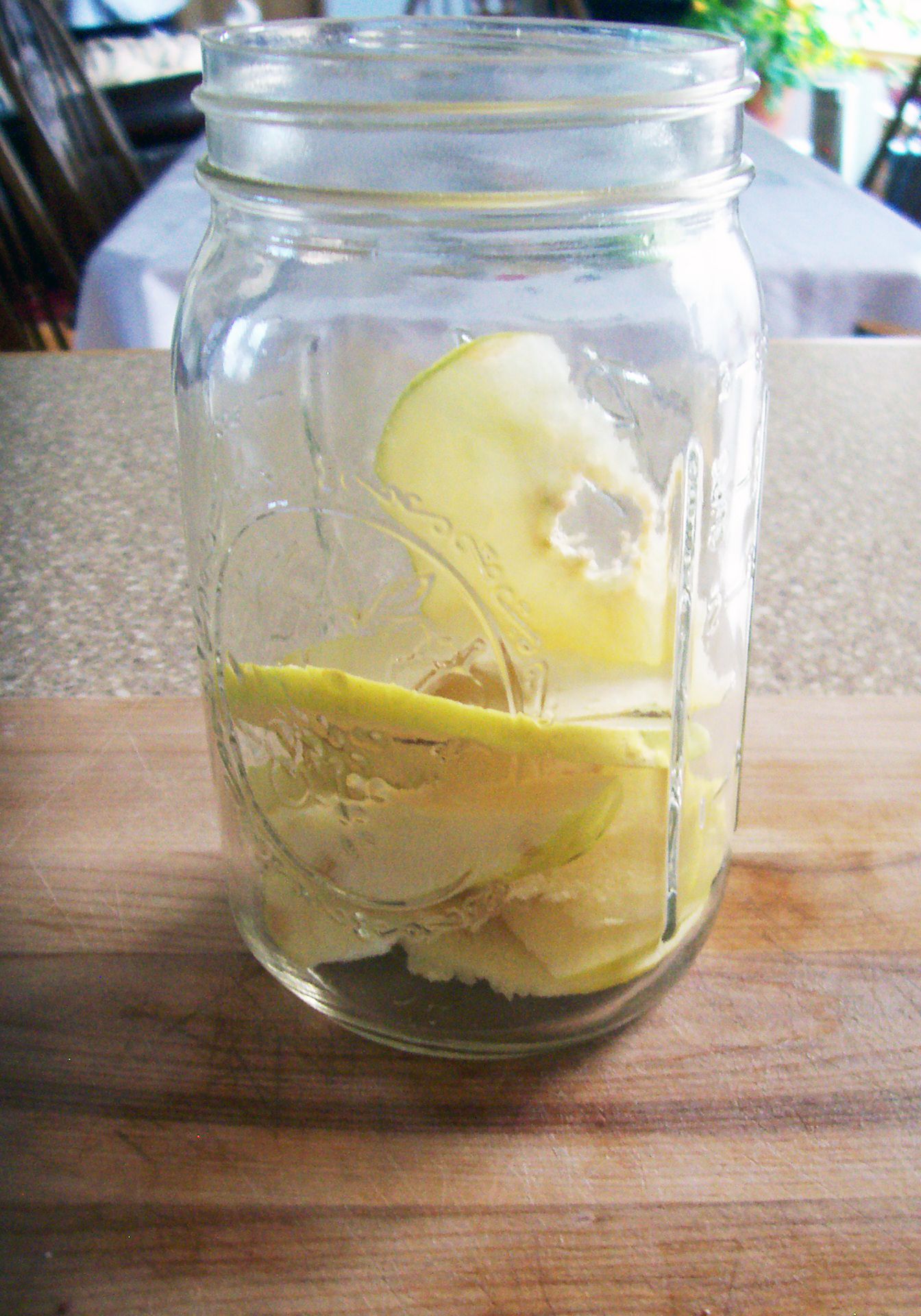 Homemade Quince Liqueur : 8 Steps (with Pictures) - Instructables