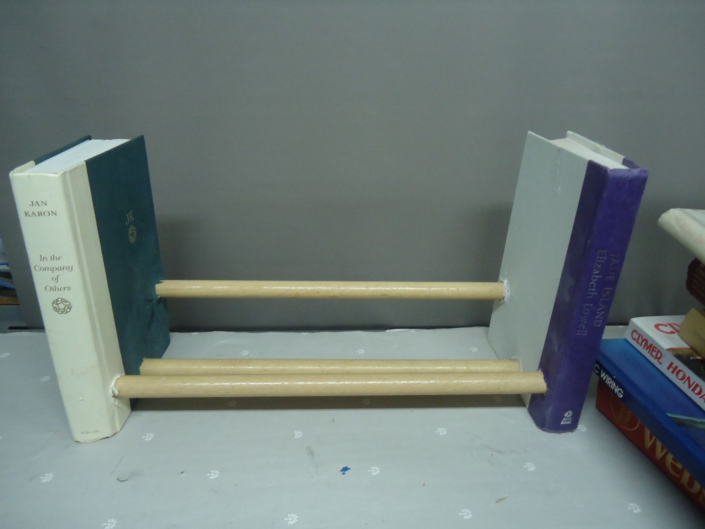 A Real Book Rack : 3 Steps (with Pictures) - Instructables