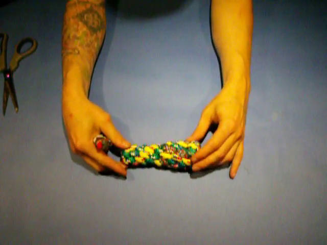 ADDING a ROPE TO BASIC CROWN KNOT - Instructables