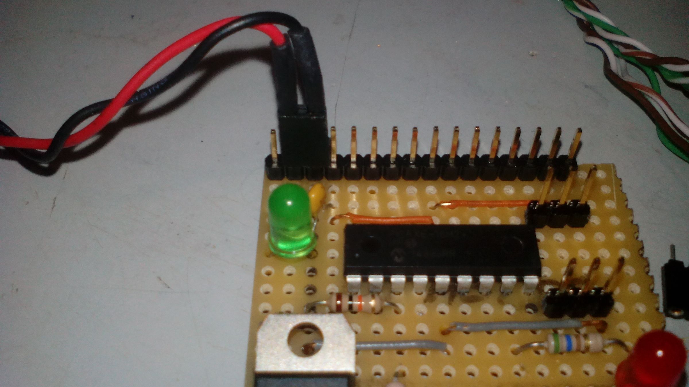 CHEAP AND EASY PICAXE ROBOT BOARD WITH SERIAL CABLE : 12 Steps (with ...