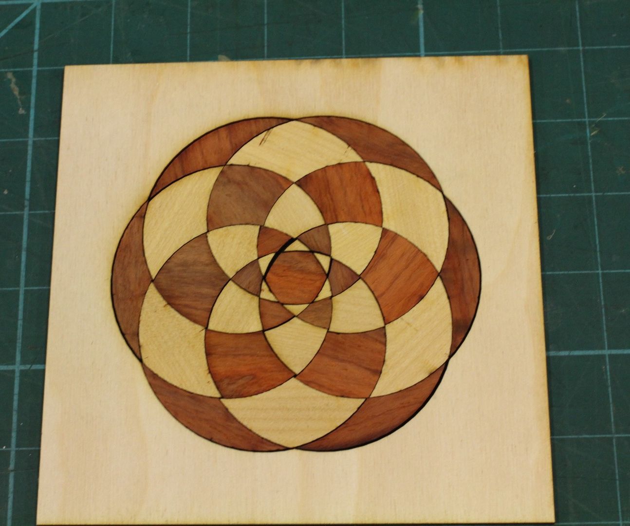 Spirograph Art : 10 Steps - Instructables