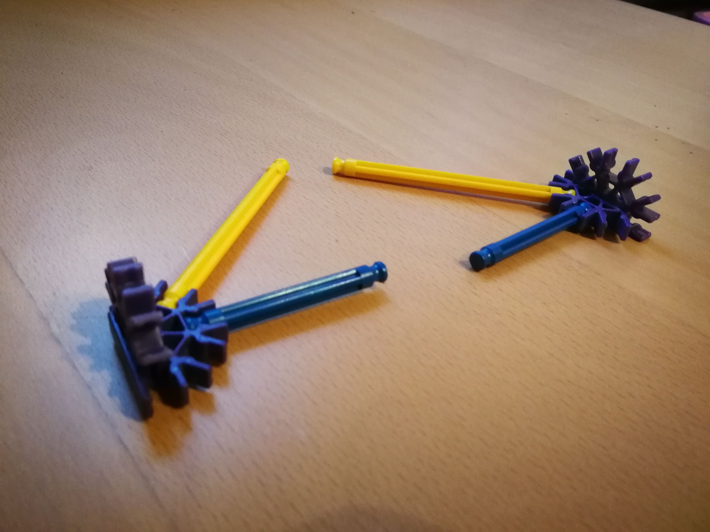 K'nex 2-Way Panel Separator - Instructables
