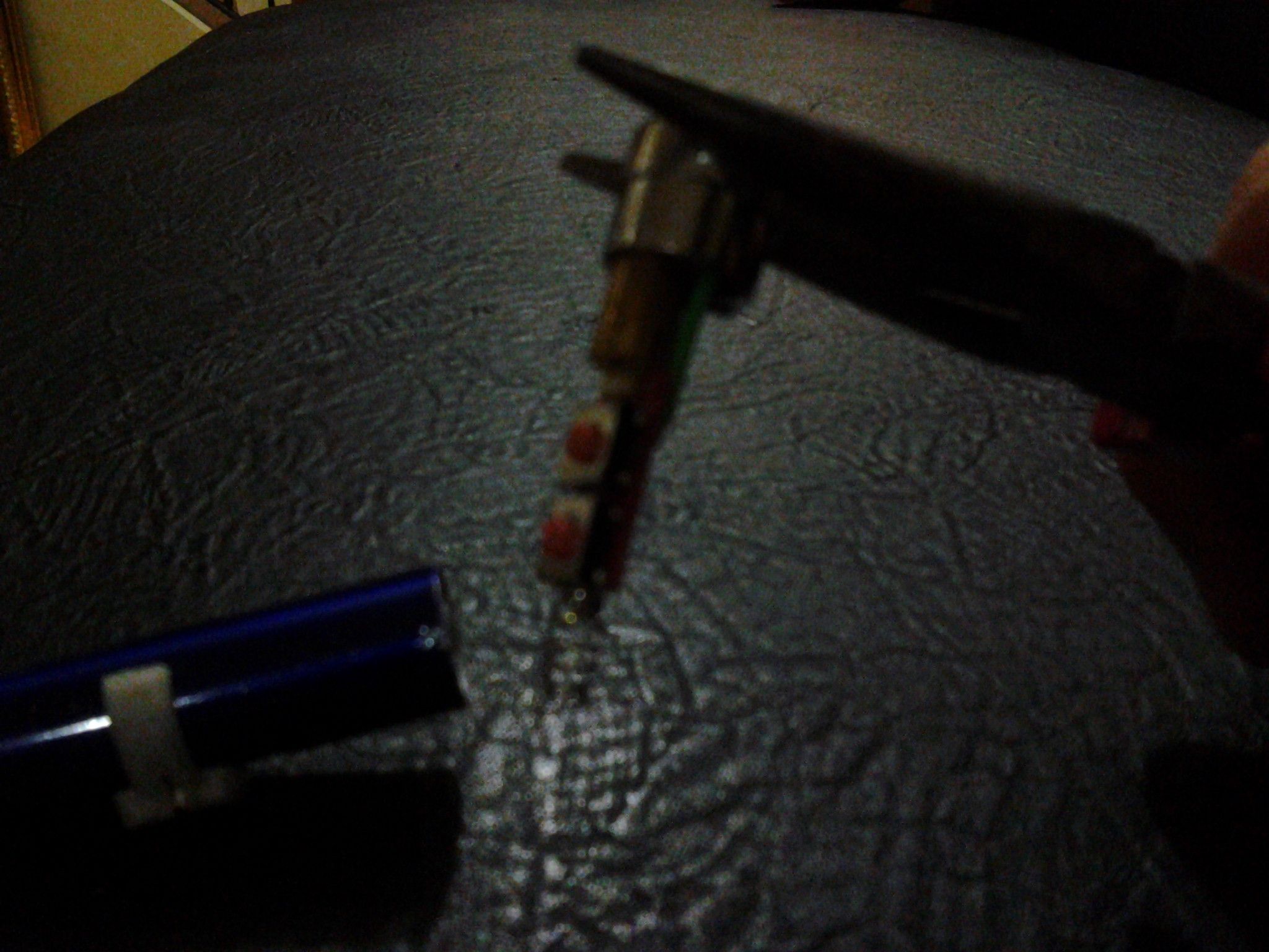 How to Adjust Laser Pointer : 8 Steps - Instructables