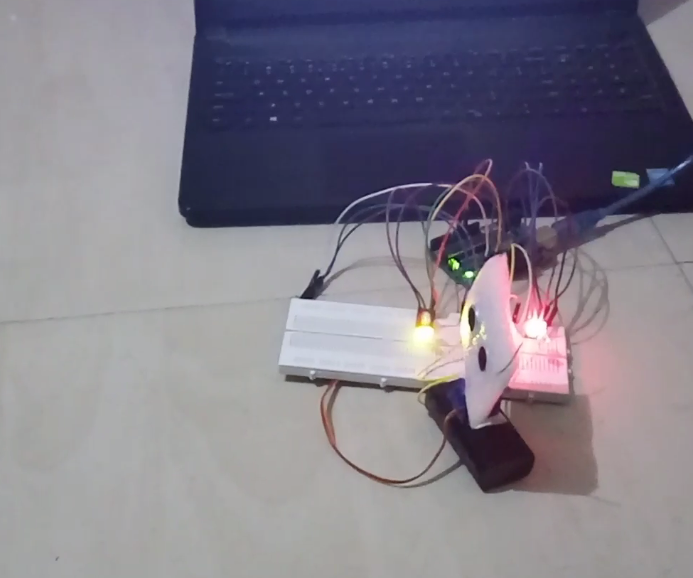 Smart Traffic Light System : 4 Steps (with Pictures) - Instructables