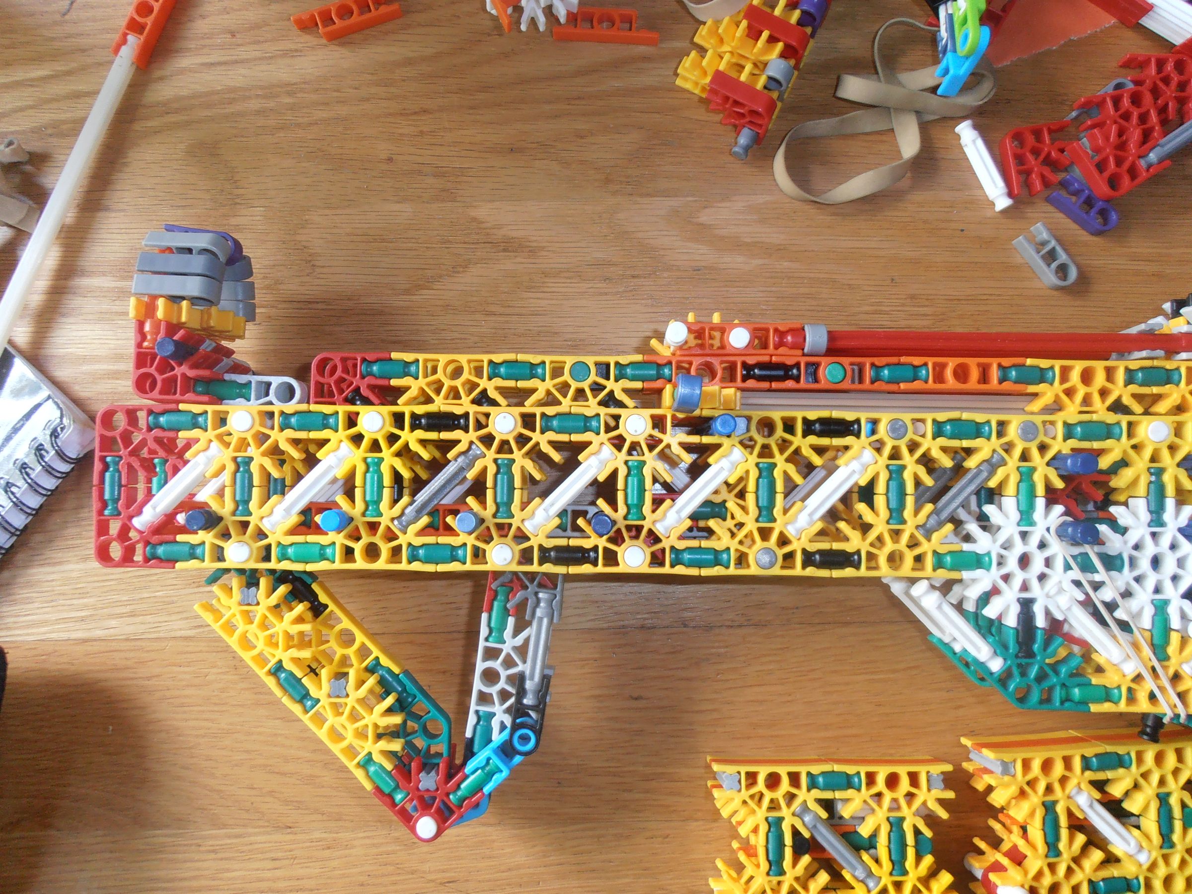 K'nex Gun - Instructables