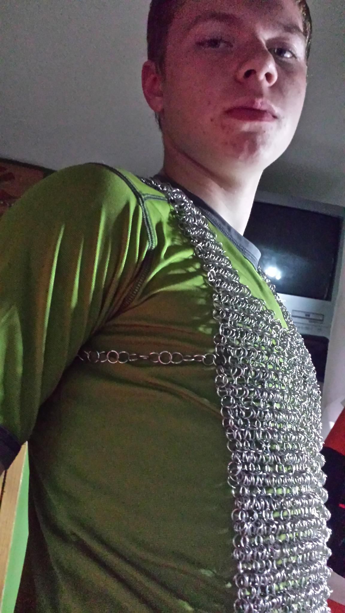 Chainmail and Leather Armor : 9 Steps - Instructables