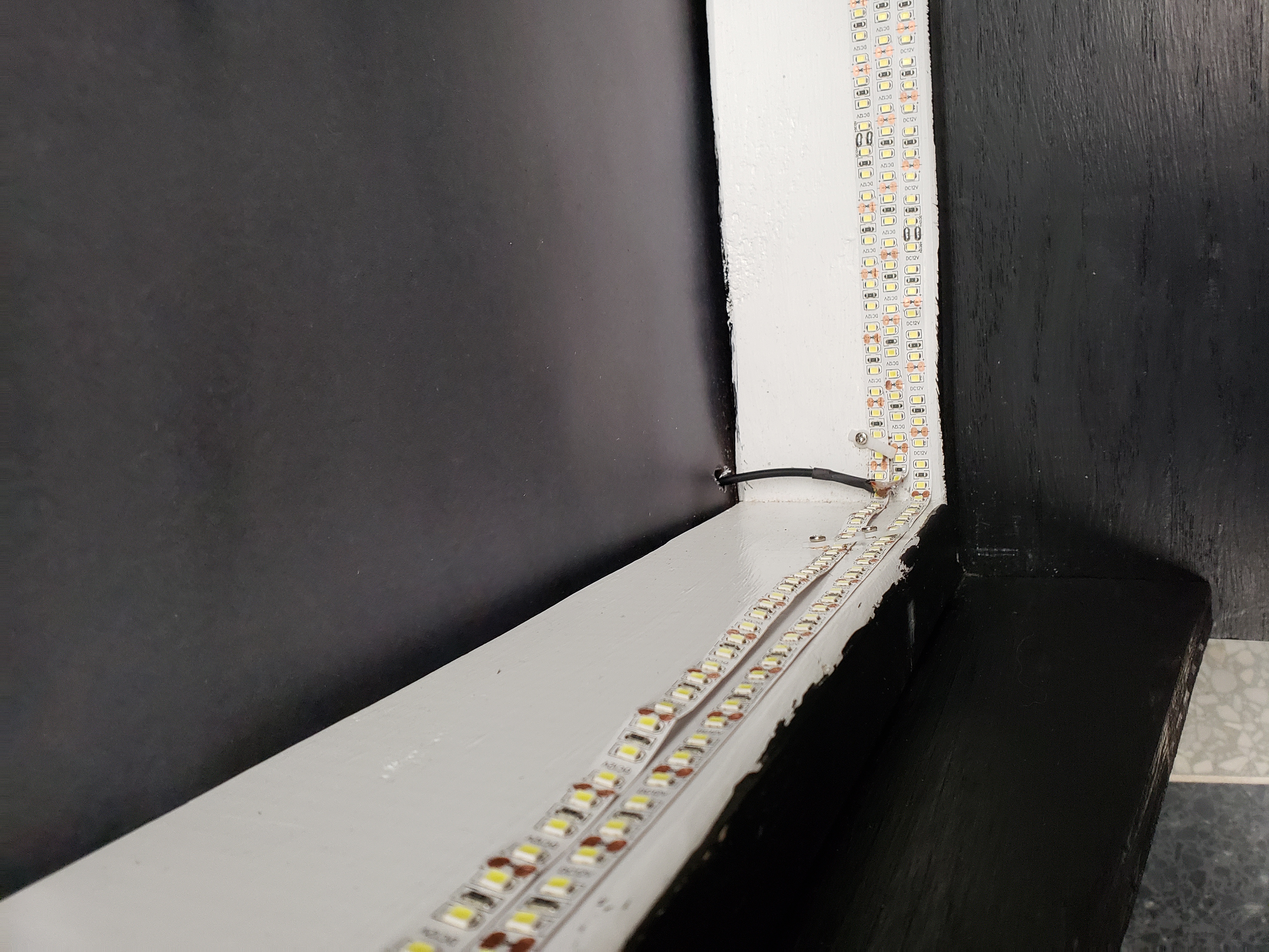 Magic Mirror Stage Prop : 10 Steps (with Pictures) - Instructables