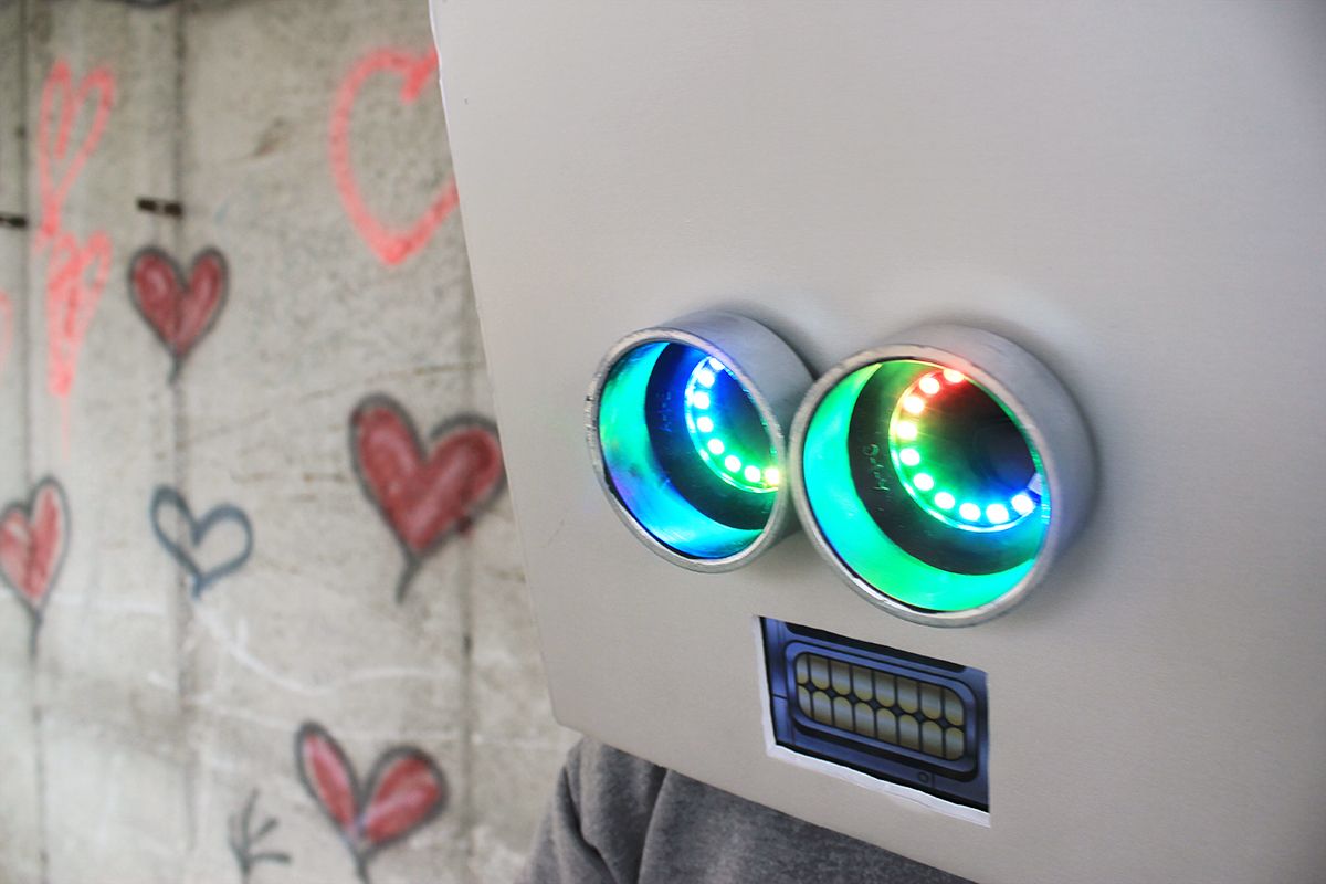 Robot Mask With Neopixel Eyes, IPhone Mouth, and Voice Changer : 6 ...
