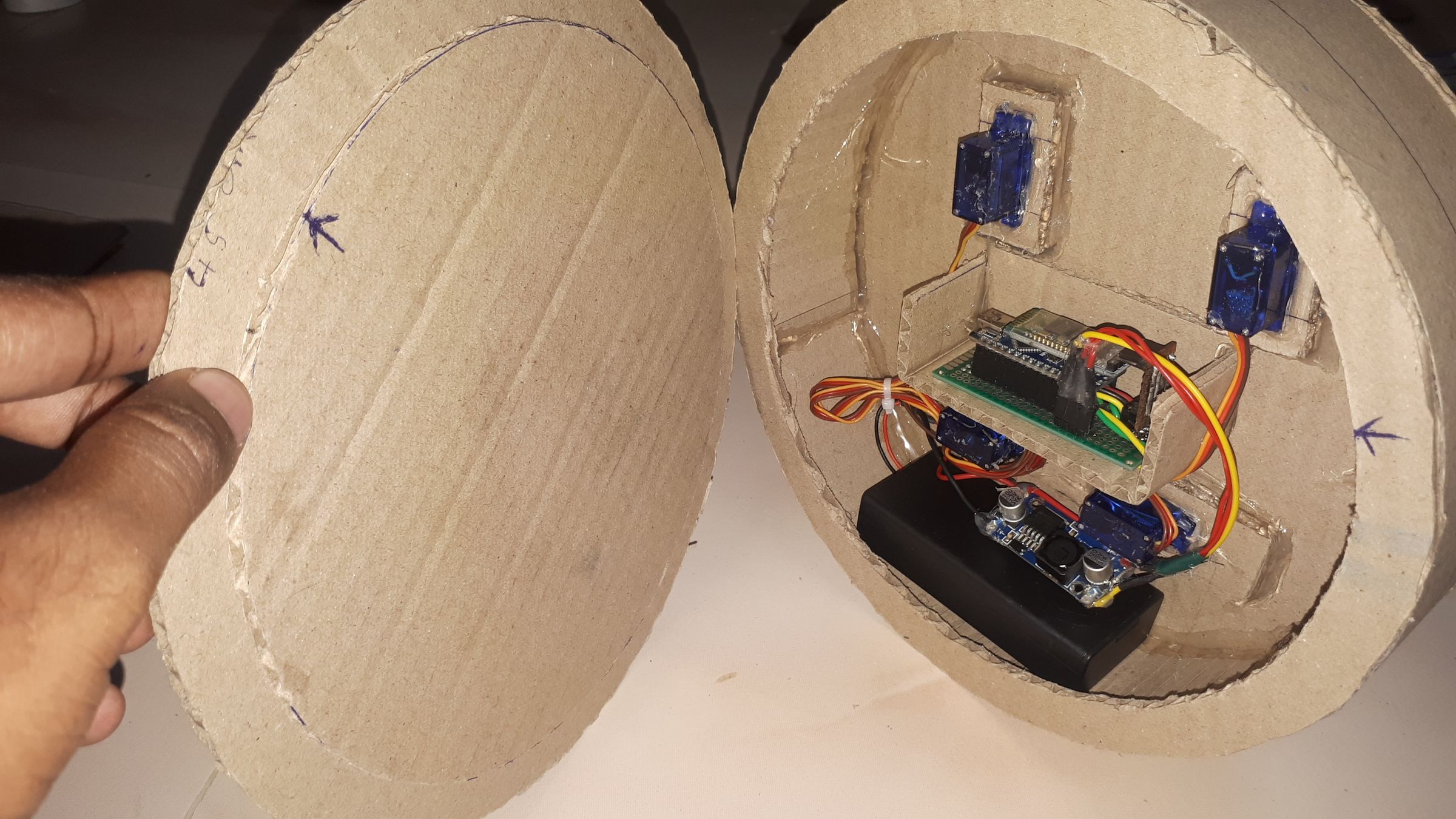 Cardboard Animatronic Smiley With BT App : 22 Steps (with Pictures ...