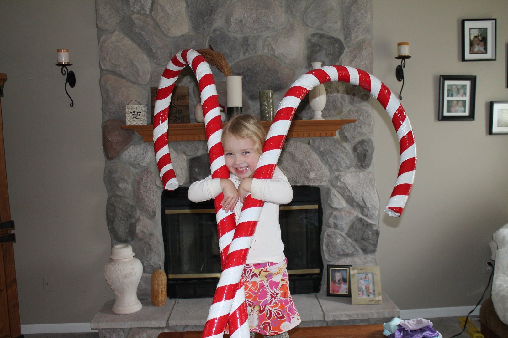 Giant Candy Canes : 5 Steps (with Pictures) - Instructables