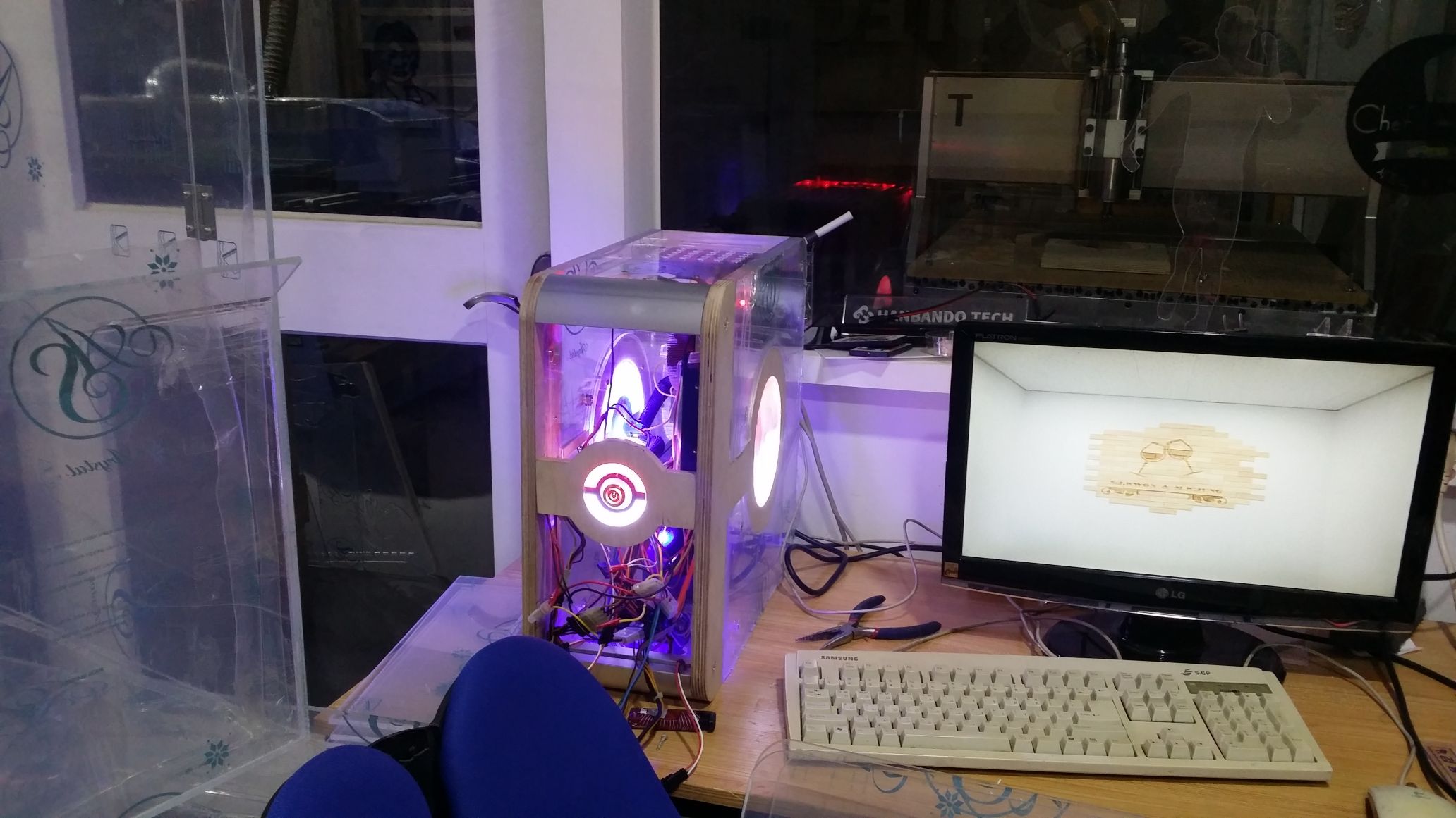 Pokémon PC Case / 포켓몬 피씨 케이스 : 5 Steps - Instructables