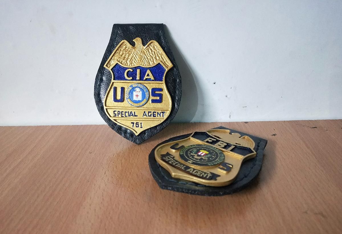 FBI - CIA Badges : 15 Steps (with Pictures) - Instructables
